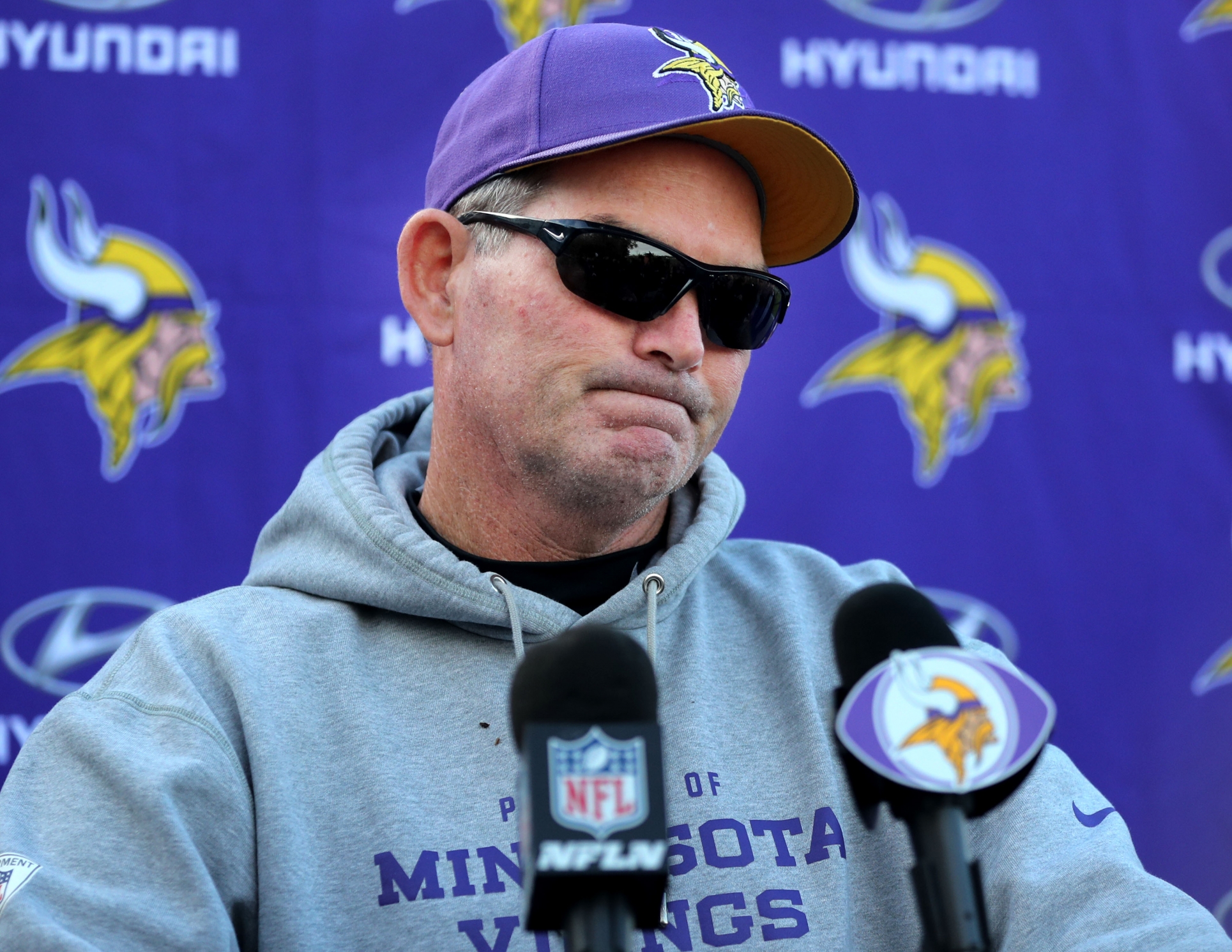 The evolution from an eye scratch to major surgery for Mike Zimmer