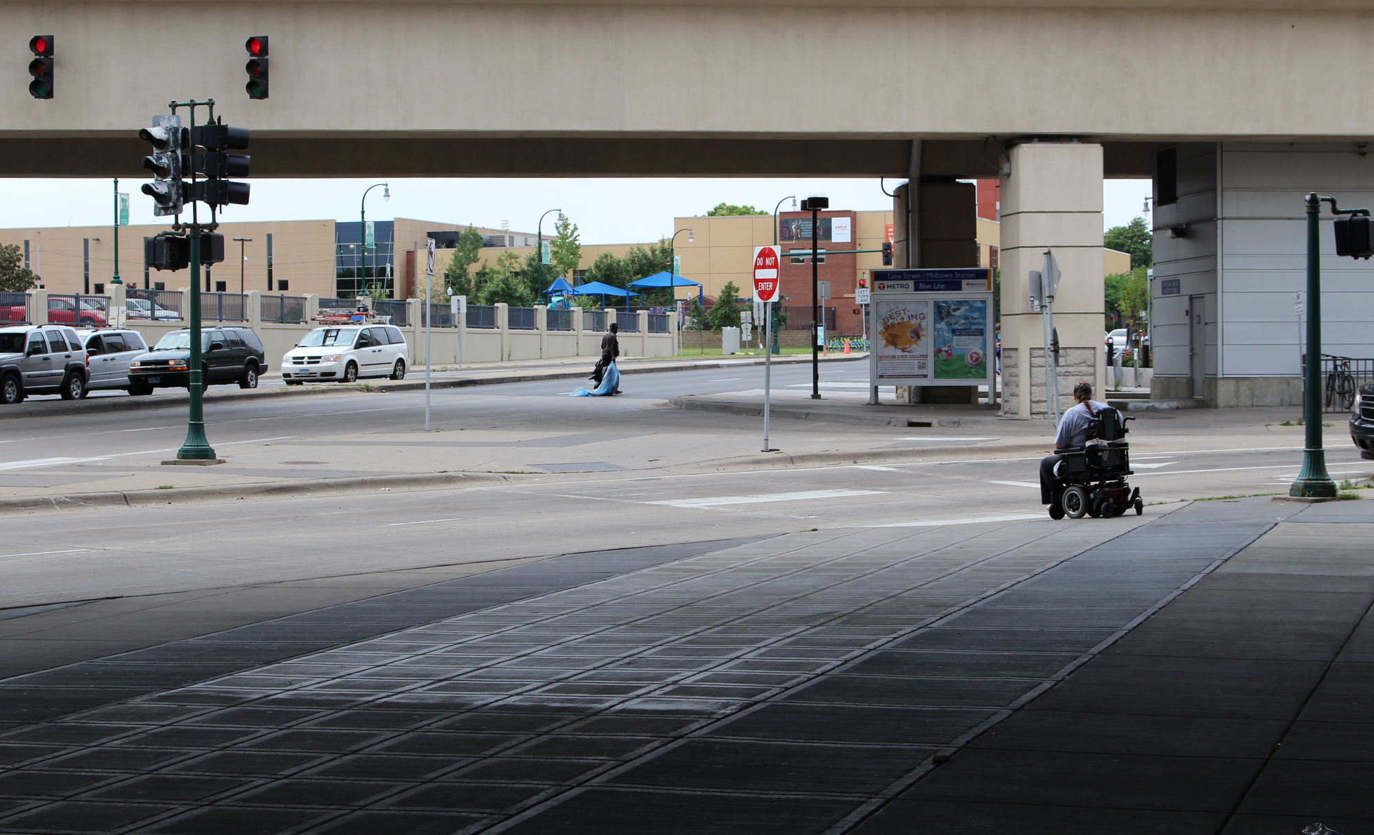 Crosswalks as speed bumps? That's one idea for making Hiawatha-Lake ...