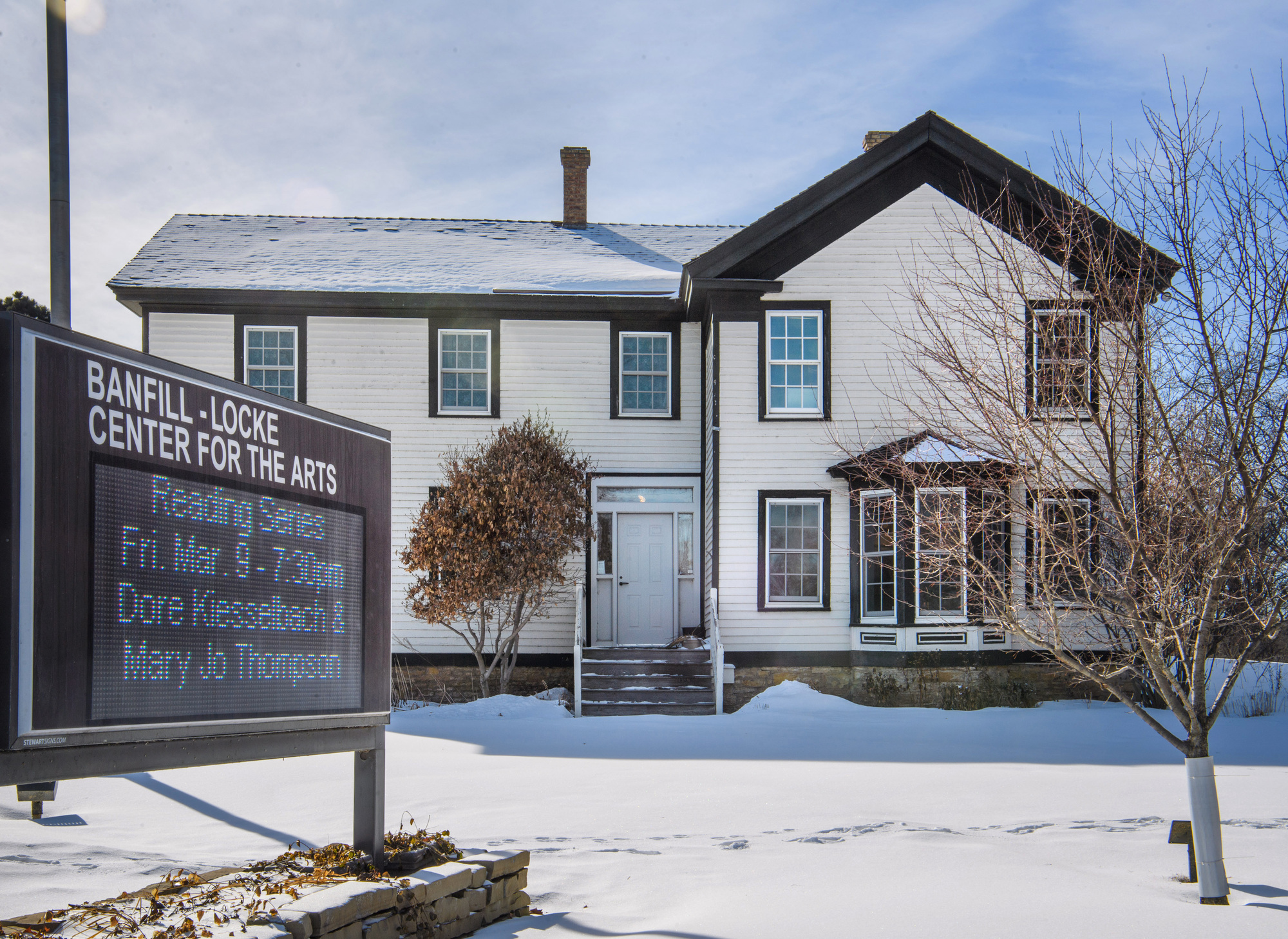 Old fire station could be new home for Fridley arts center