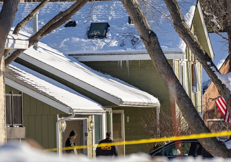 911 transcript reveals moment police comforted kids after Burnsville ...