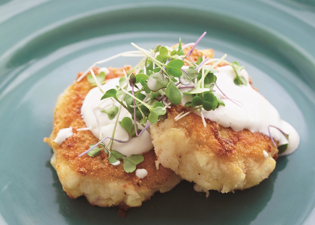 Sunday supper: Fish Cakes with Dipping Sauce