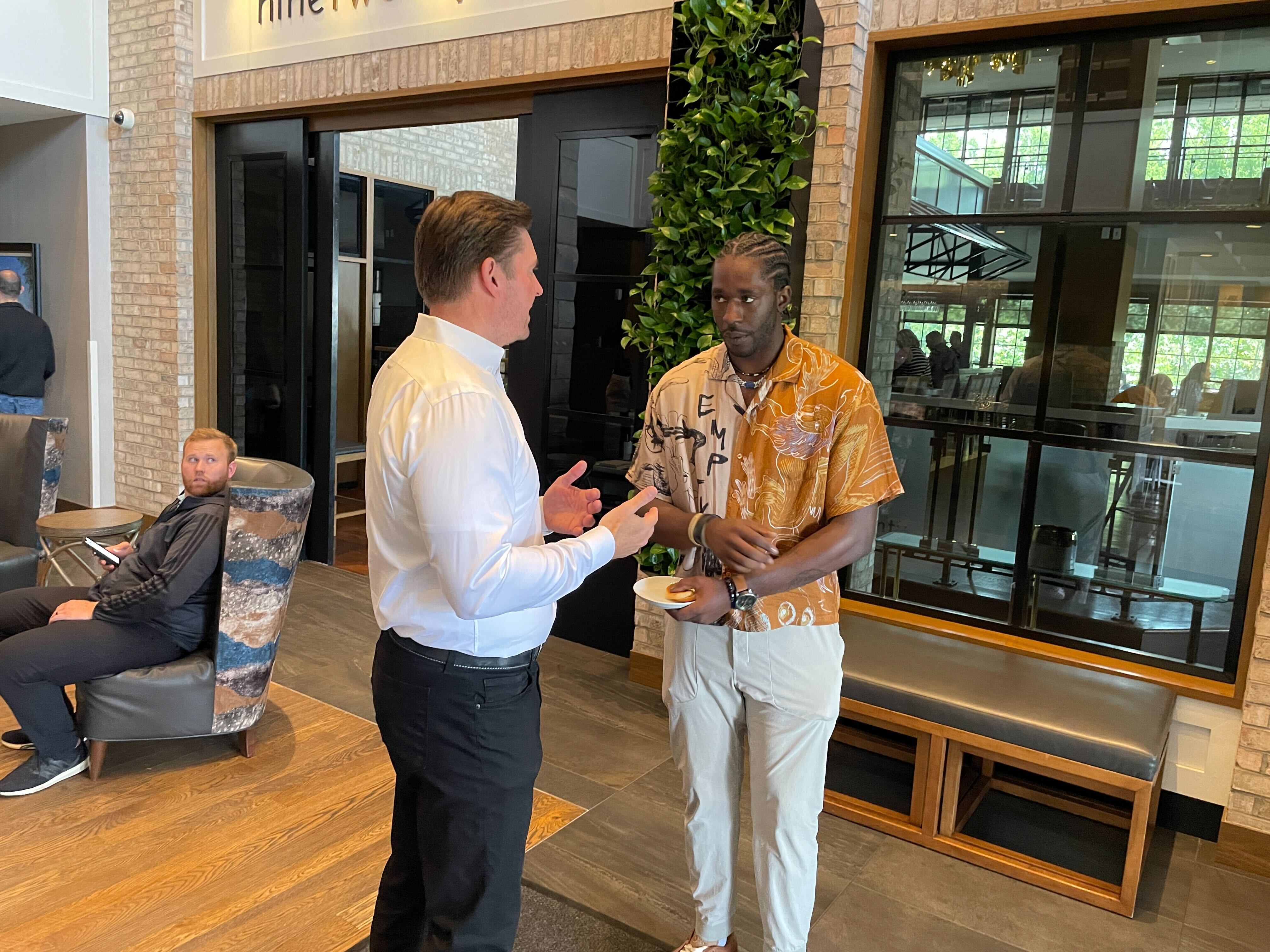 Former Viking Stephen Weatherly embraces post-football future with ...