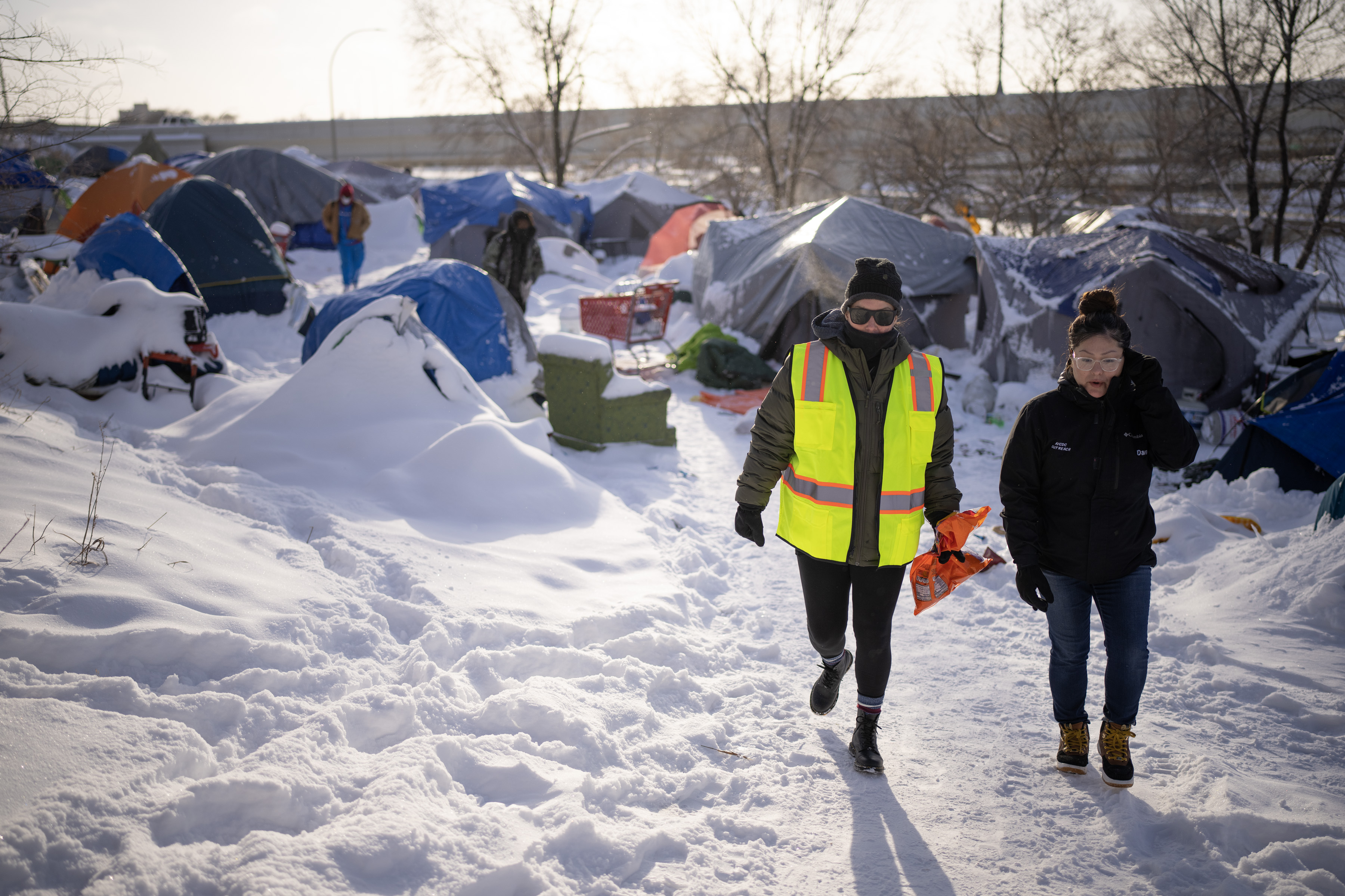 'Life-threatening' cold has shelters and outreach workers scrambling to ...