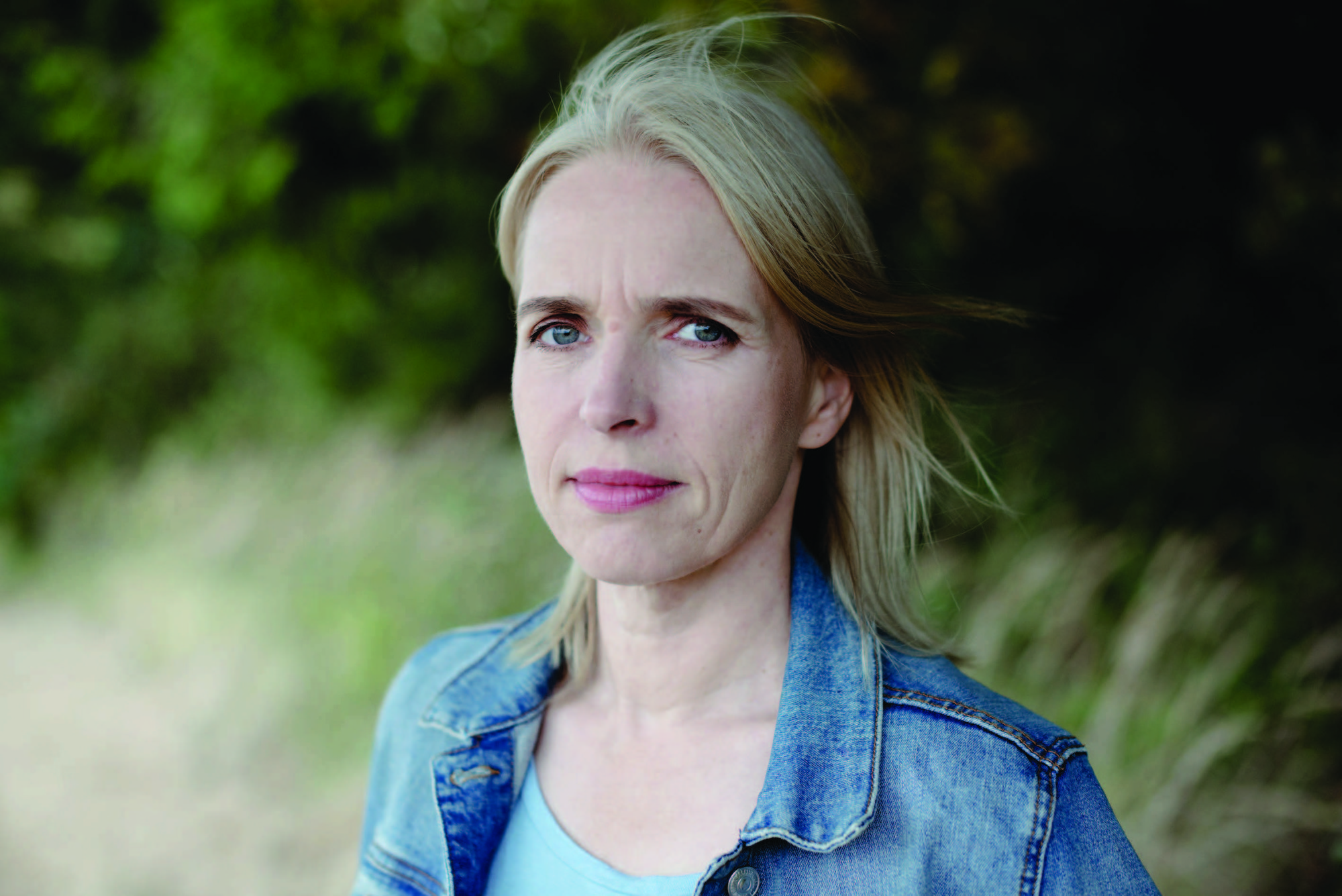 REVIEW: 'The German House,' by Annette Hess, translated from the German ...