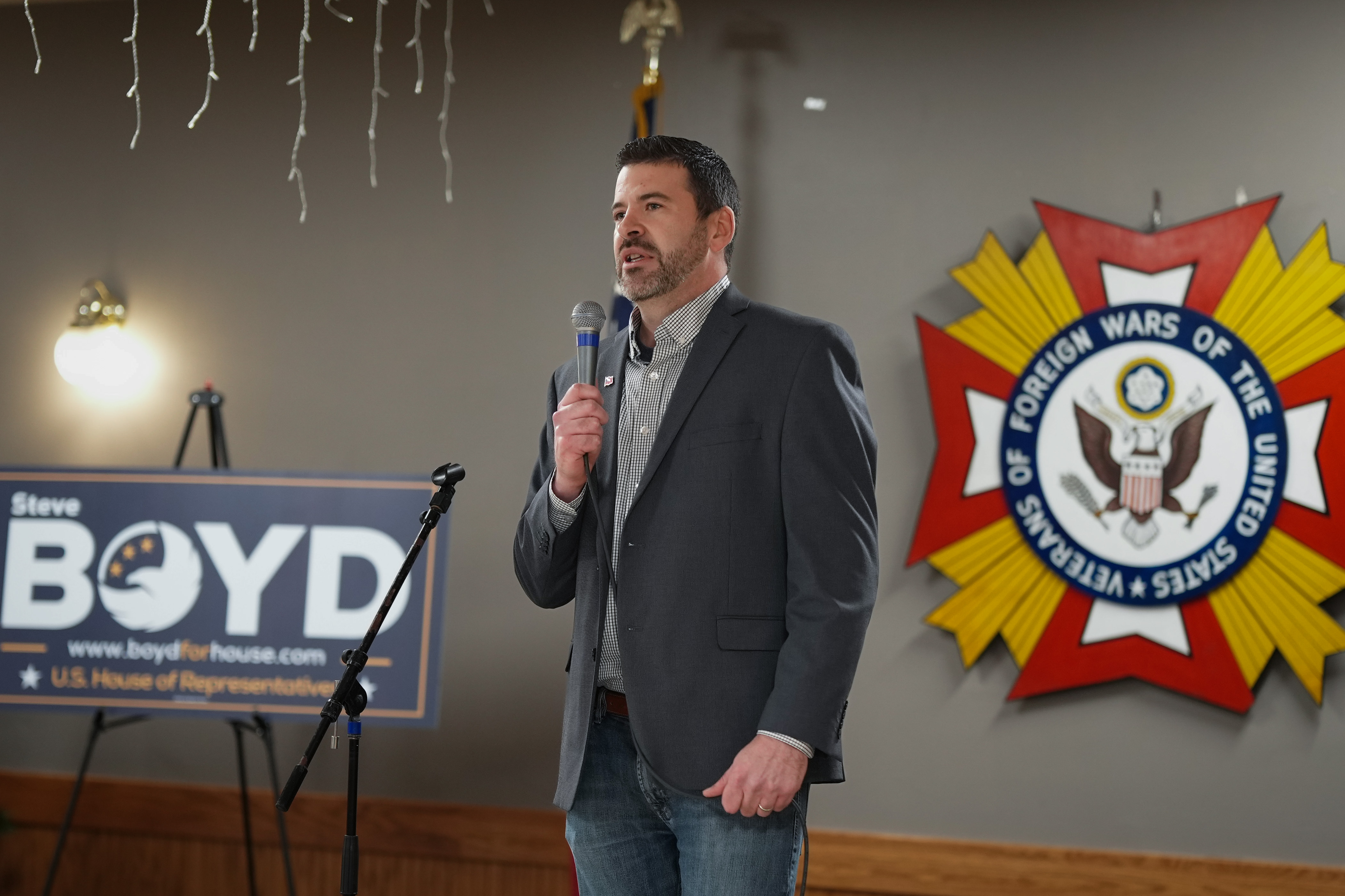 In western Minnesota GOP congressional primary battle, outsider Steve ...