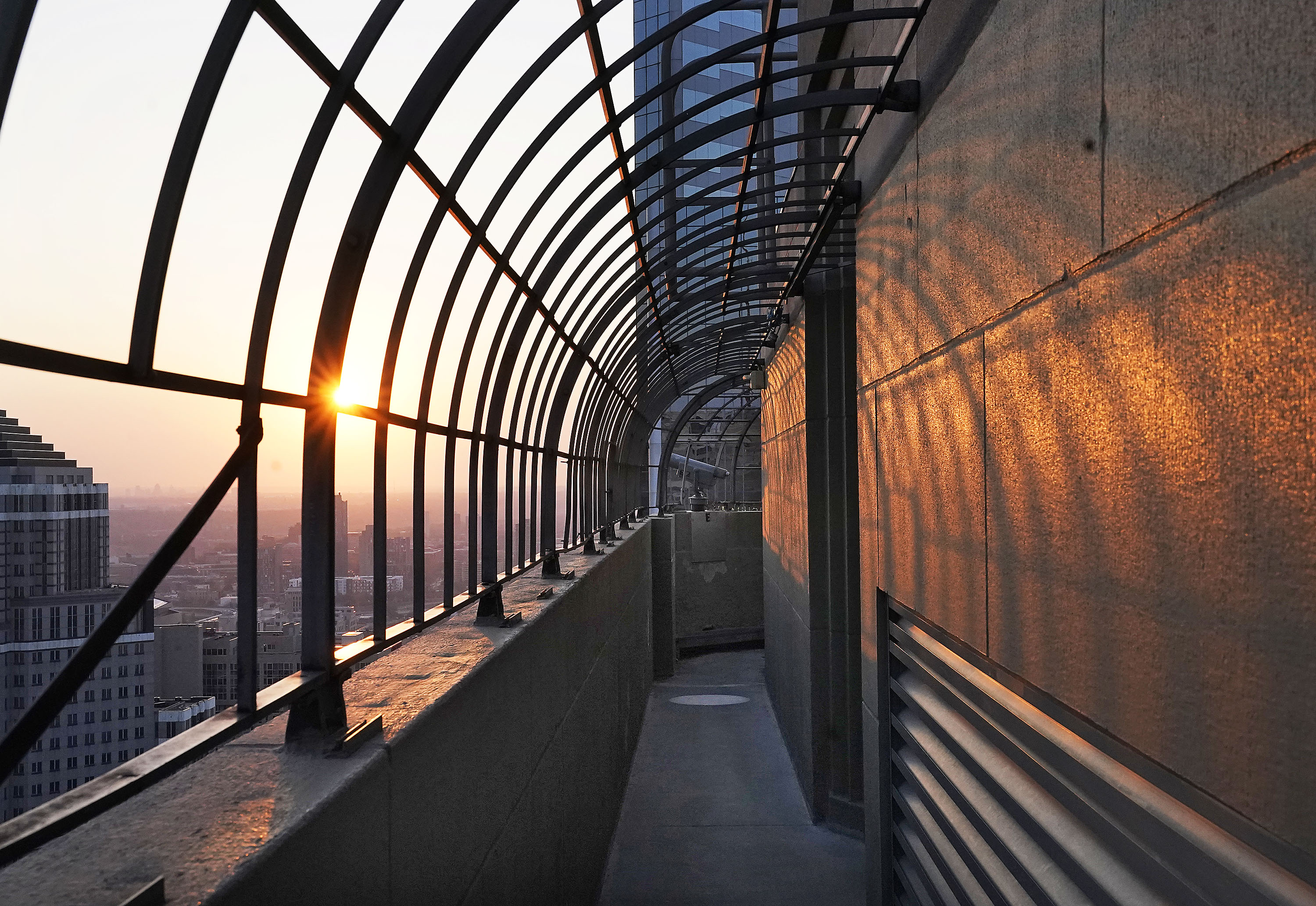 Foshay Tower observation deck touts panoramic views of Minneapolis year ...