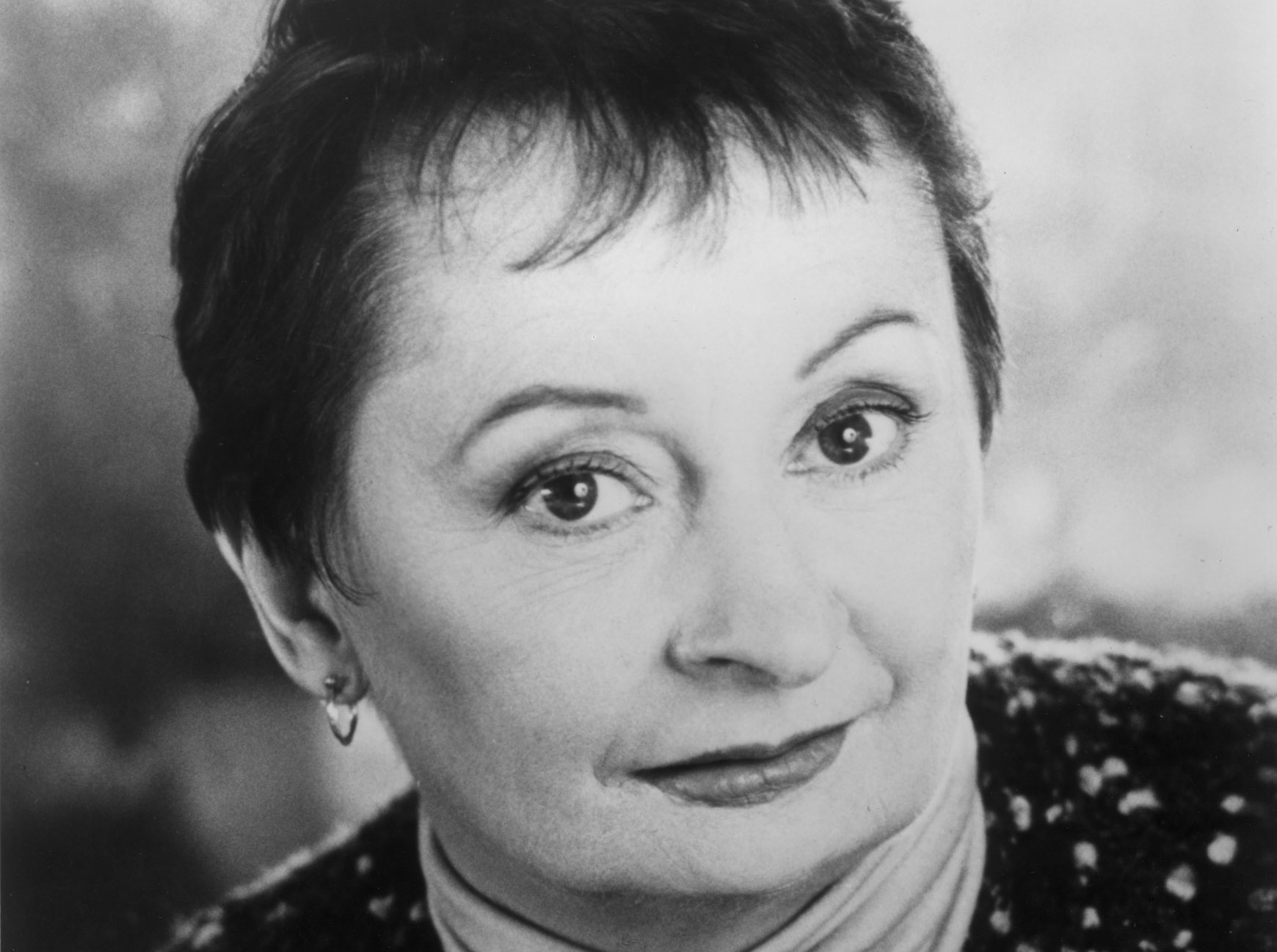 Beloved Broadway and Guthrie 'grand dame of the theater' Barbara Bryne ...