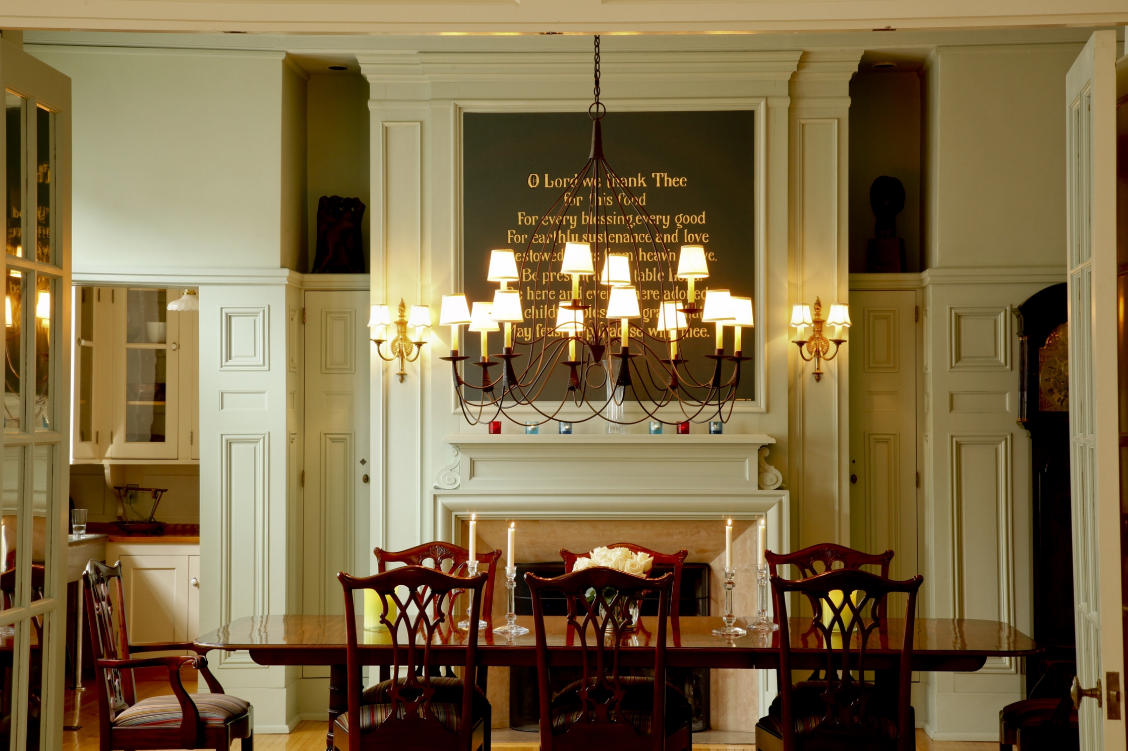 Candle-lit homes on tour