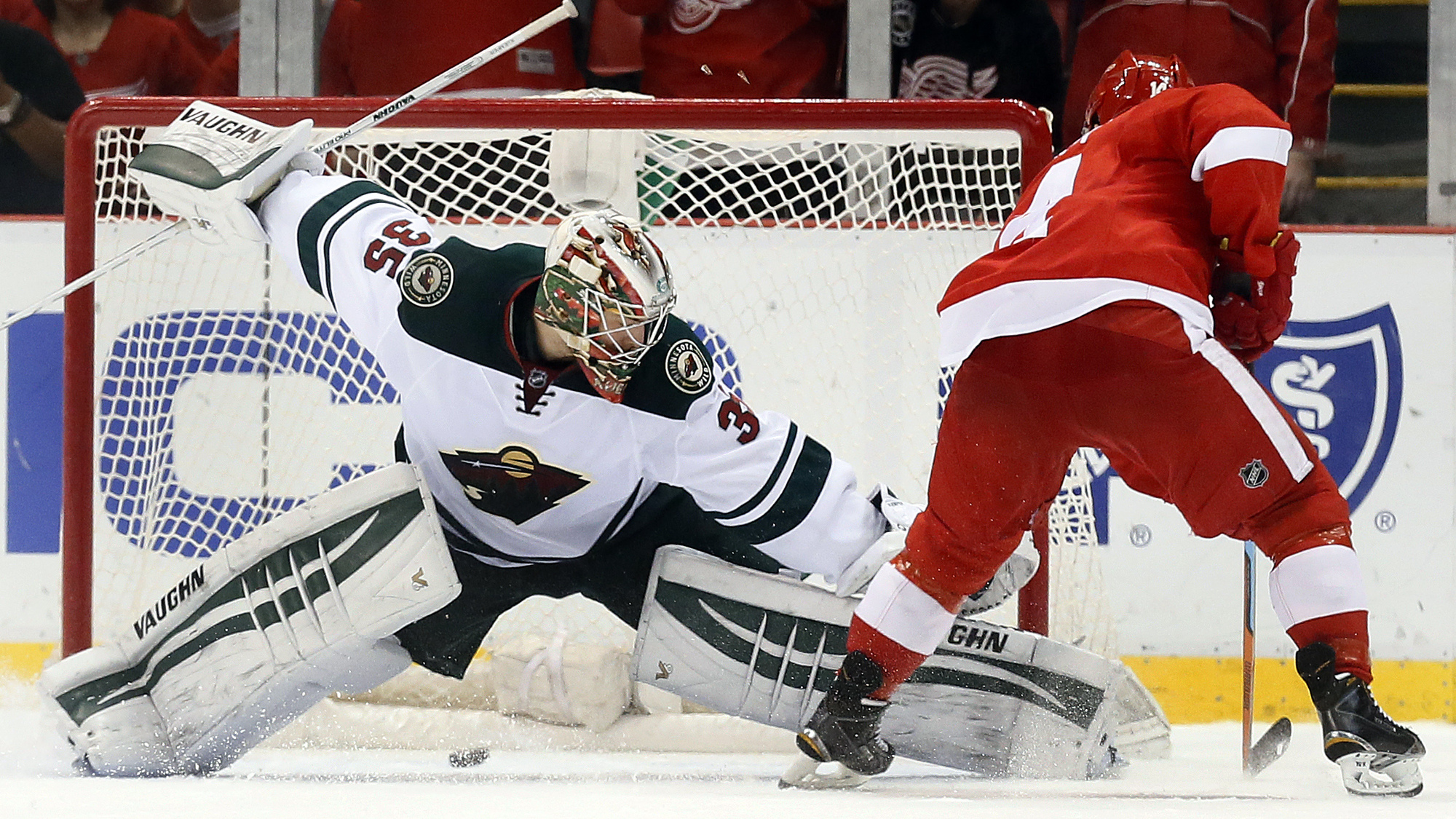 Wild's projected lineup for Winnipeg; Wild sends six back to junior