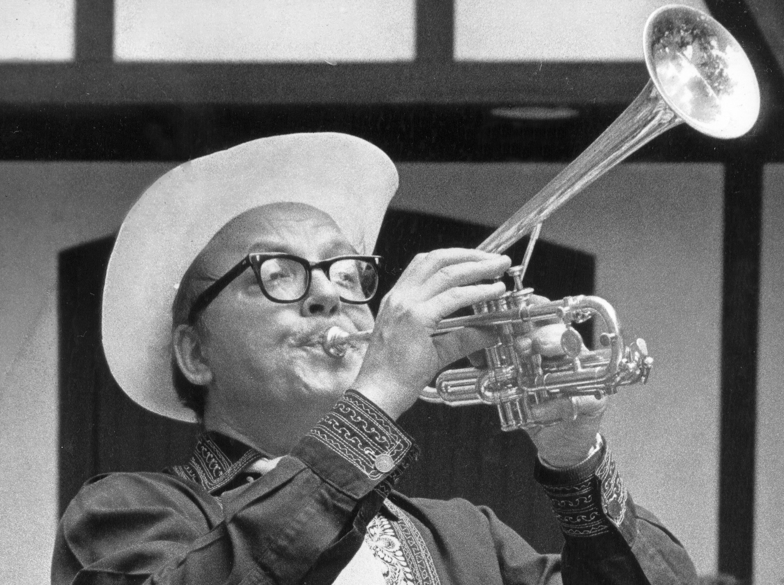 Trumpeter Daniel (Mr. T) Tetzlaff kept the music going