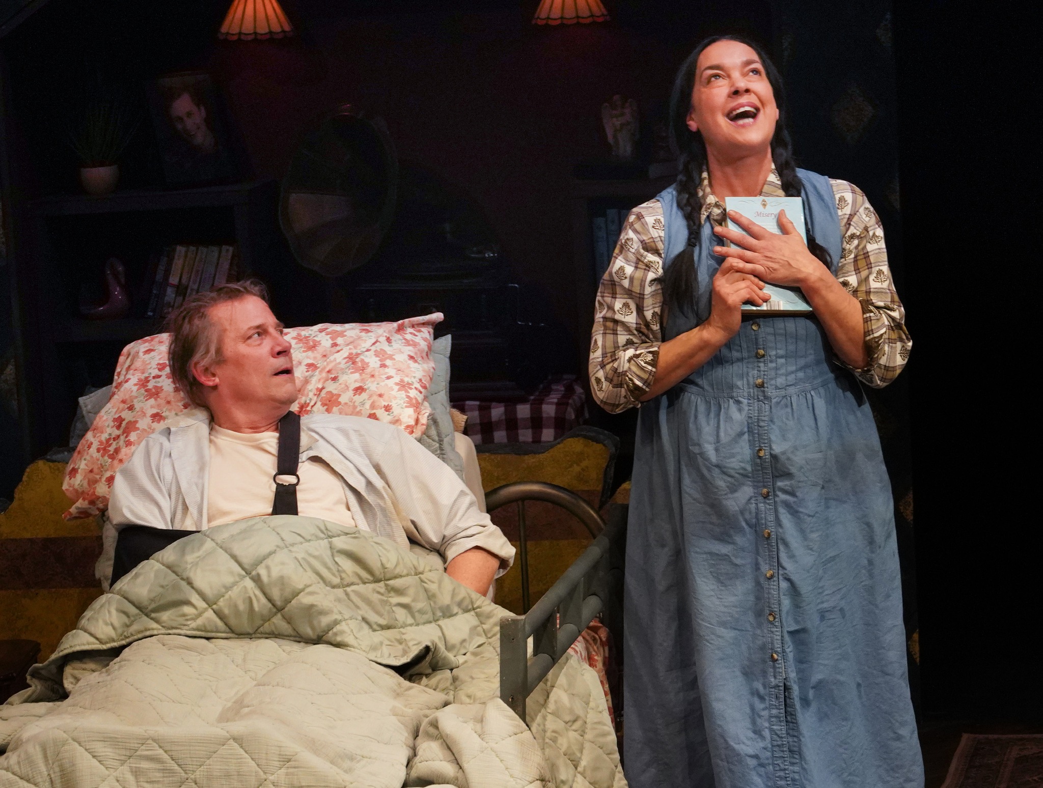 Review: 'Misery' finds macabre humor in the midst of a snowstorm