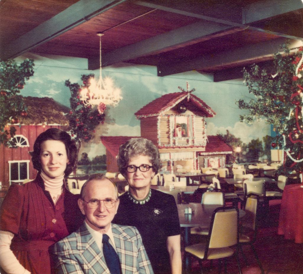 Rosenblum: Jolly Troll: The all-you-can-eat served dinner, made memories