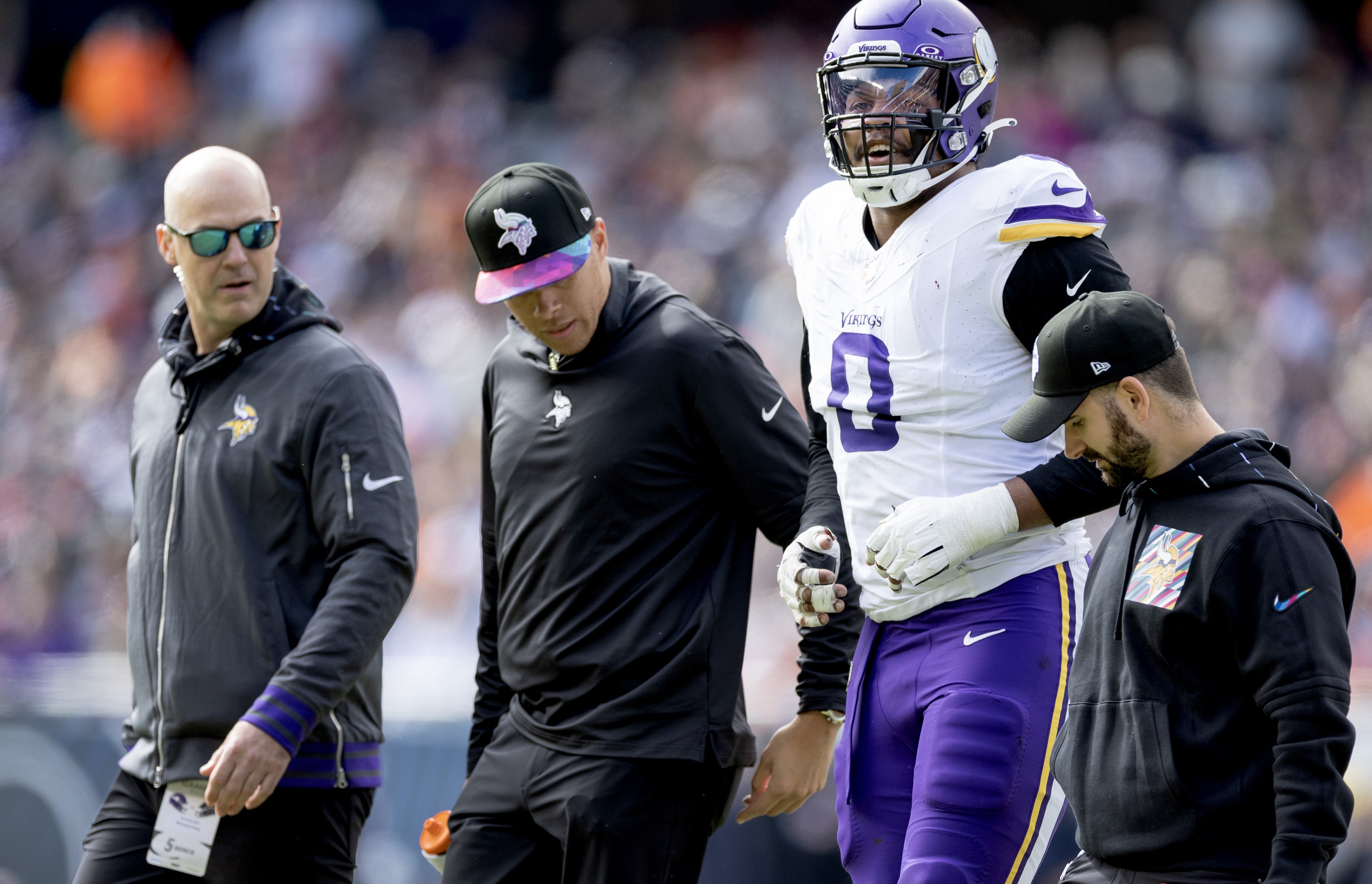 Ankle injury might send Vikings' Marcus Davenport to injured reserve