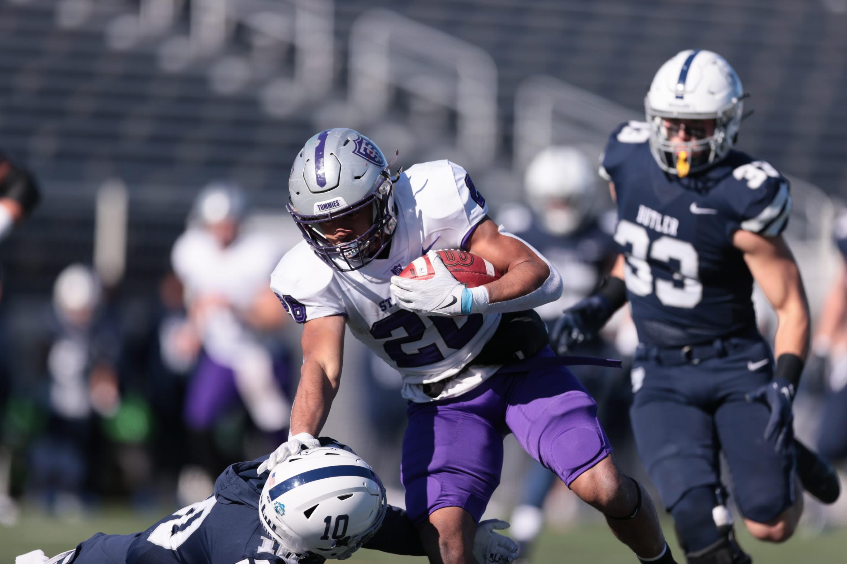 St. Thomas overwhelming favorite to repeat as Pioneer Football League champ