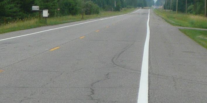 Wider fog lines to appear on Minnesota highways