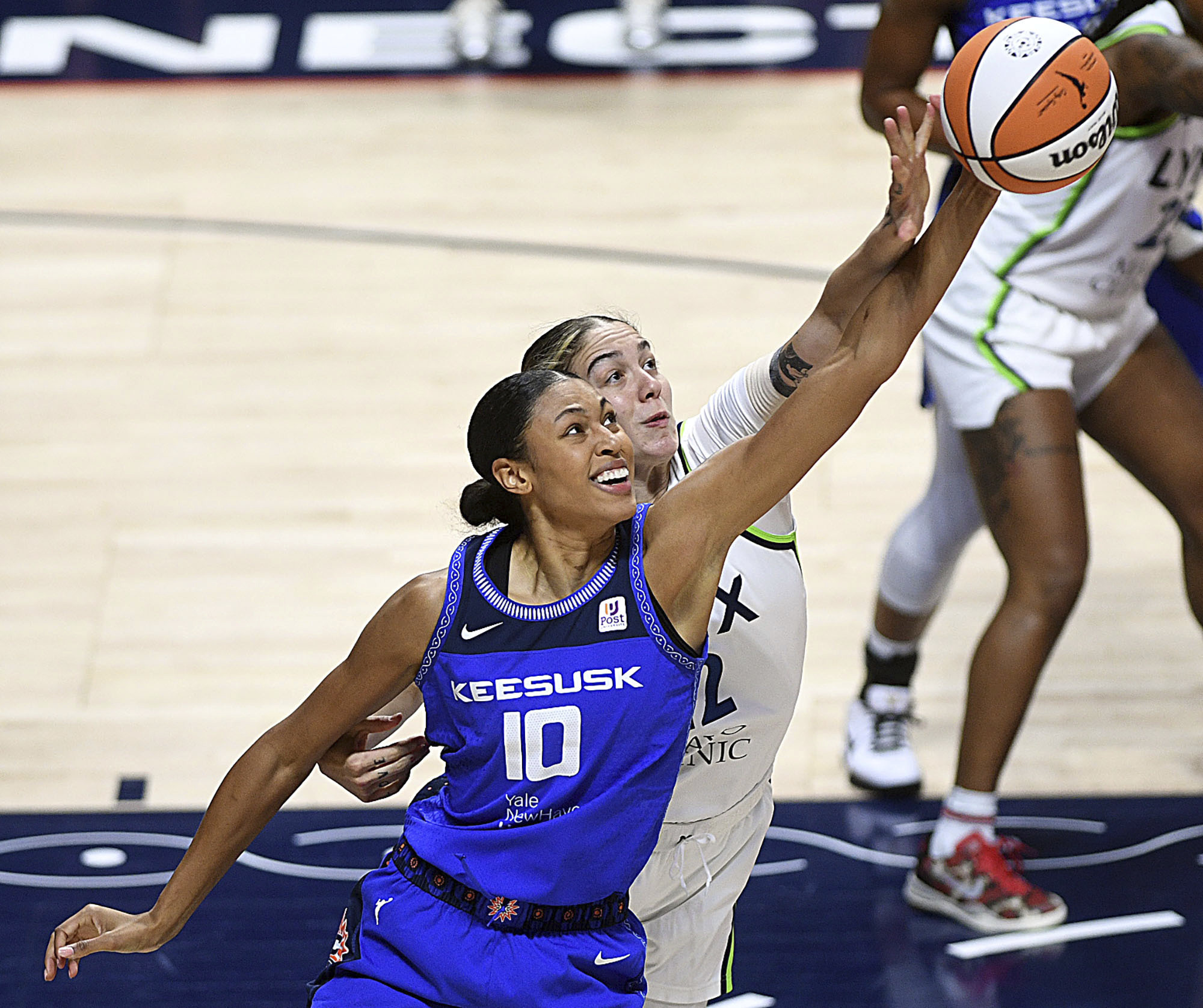 Lynx-Connecticut rematch goes all Sun's way behind Alyssa Thomas