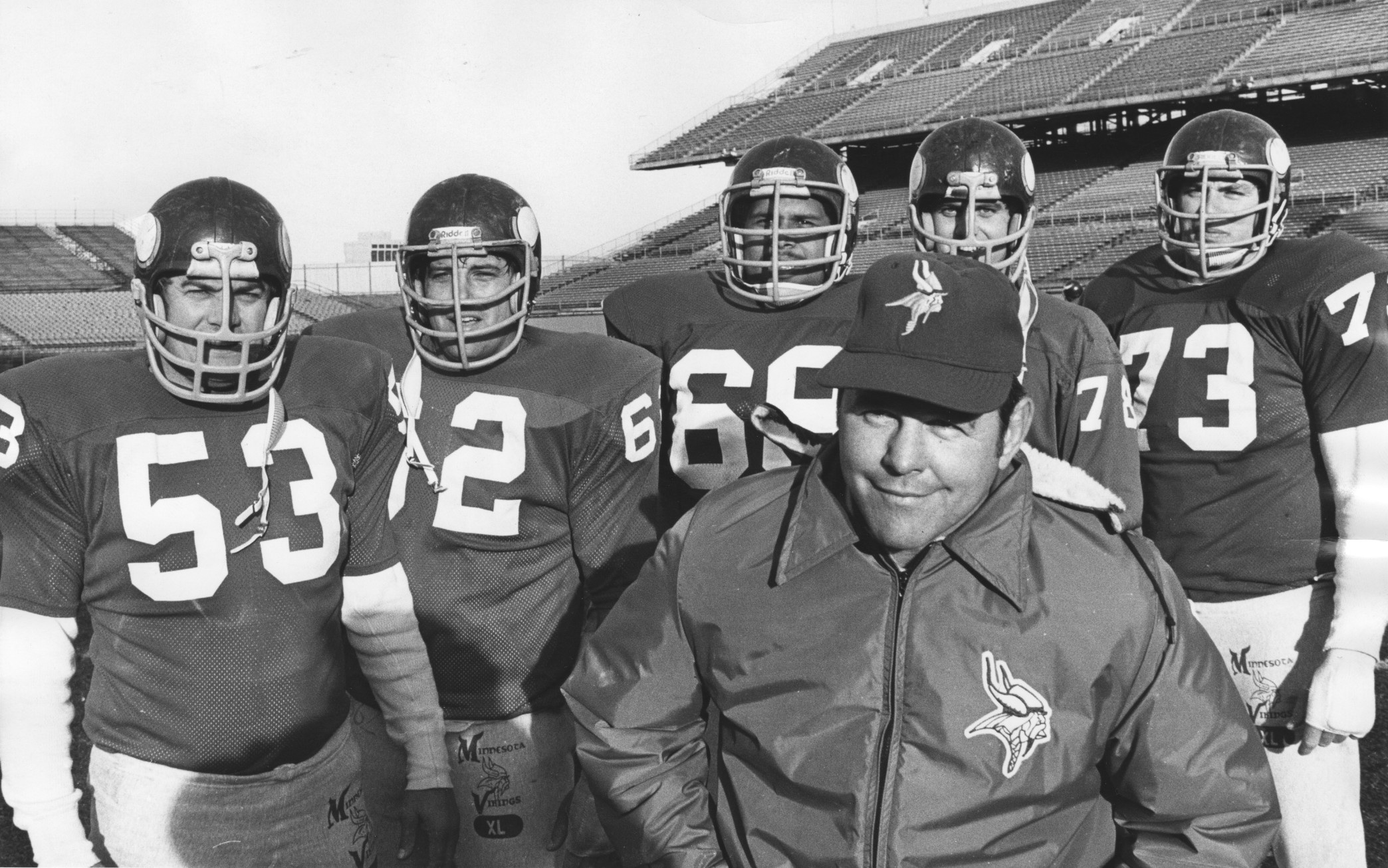 Steve Riley, stalwart tackle on two Vikings Super Bowl teams, dies at ...