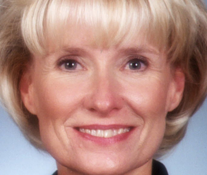 Ex-Minnesota judge sues over lookups of driver's license info