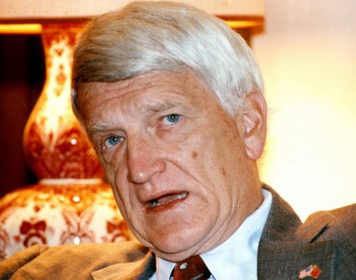 Whitney Macmillan's Instagram, Twitter & Facebook on IDCrawl