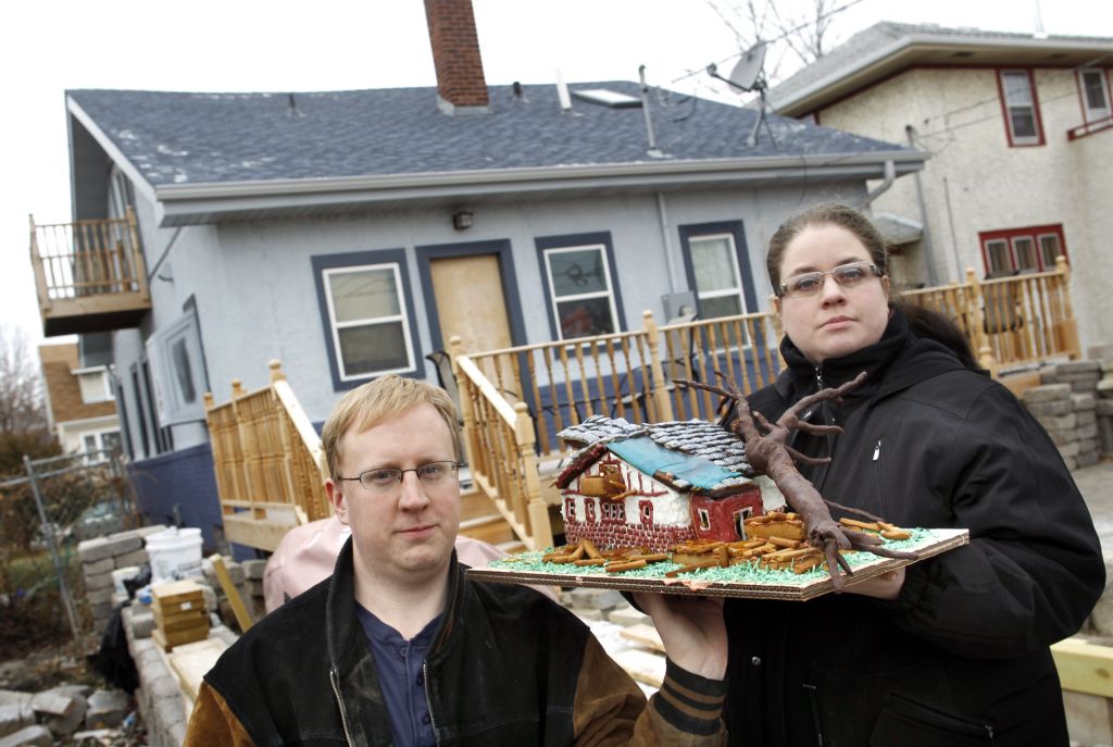 Gingerbread helps tornado victims heal