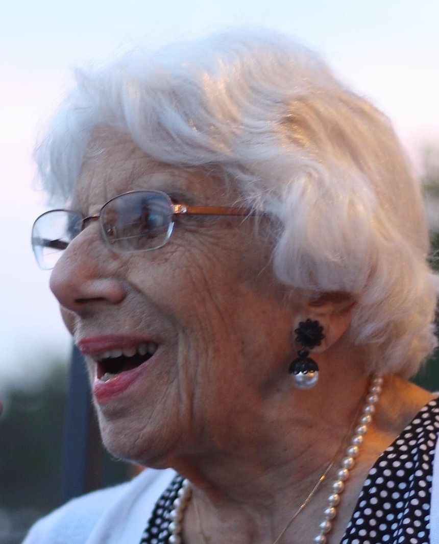 Rose Bayuk, Army nurse and nursing home director, dies at 105