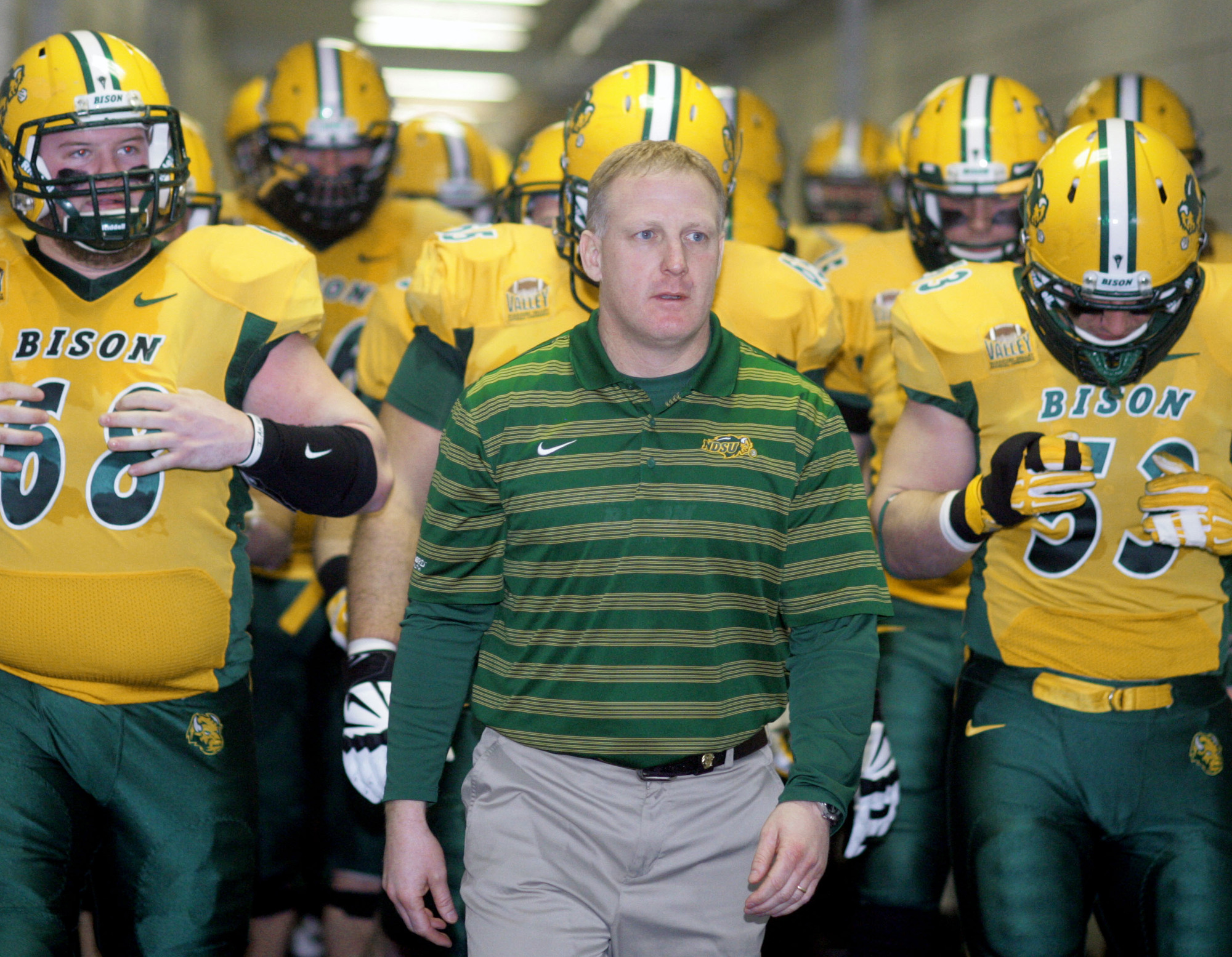 NDSU starts starts over with new staff, but result doesn't change