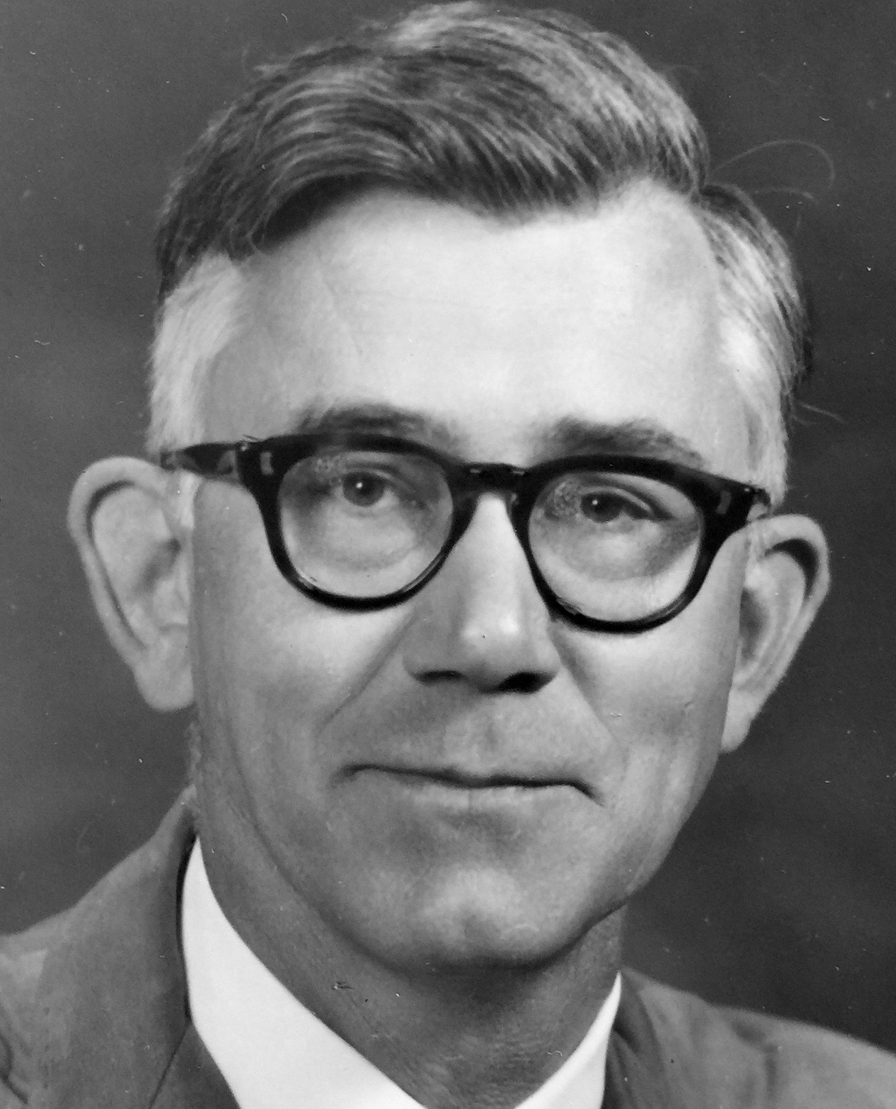 Obituary: Emil Slowinski wrote the book on chemistry