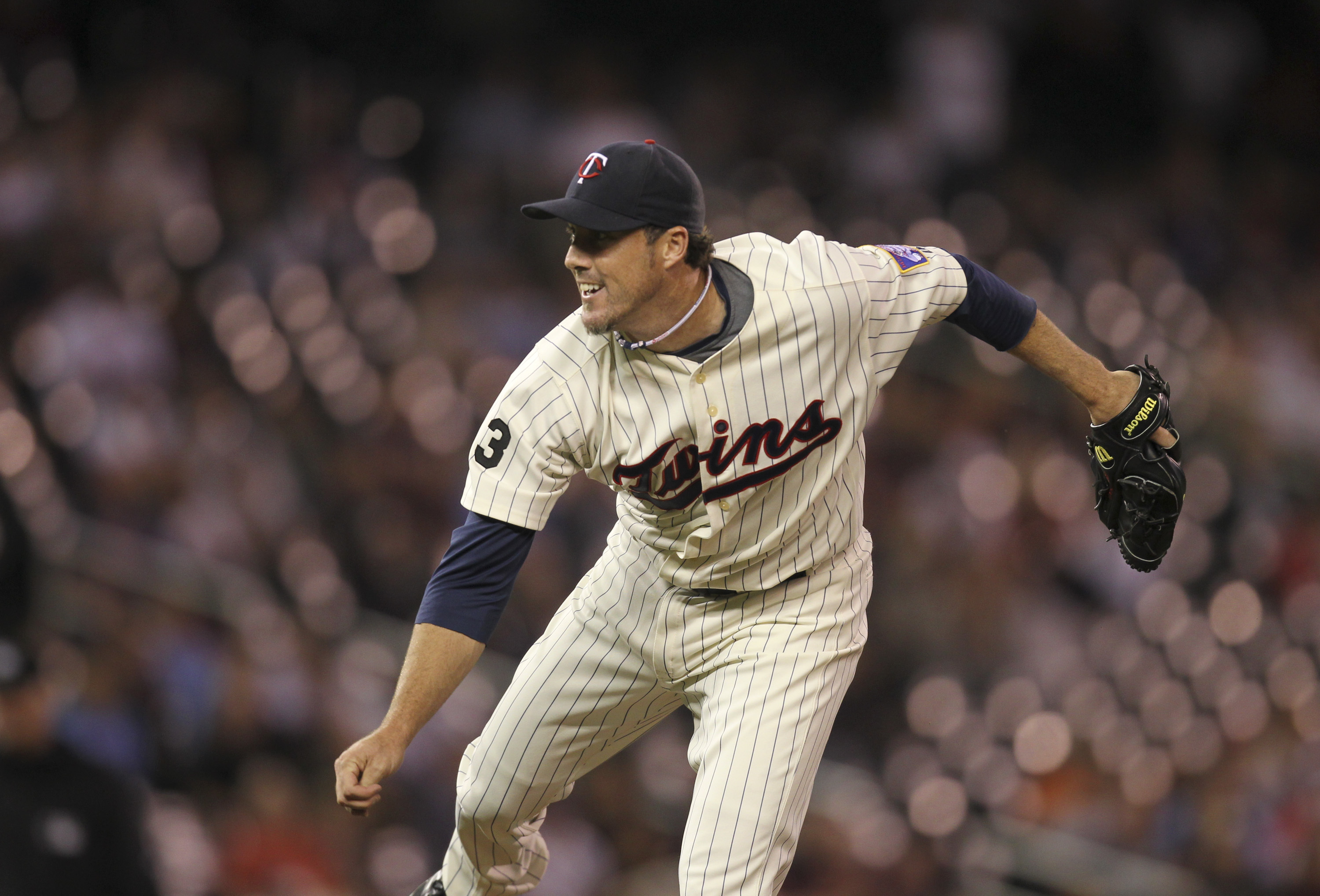 Joe Nathan, Twins' best closer, gets a final word when he joins team's ...