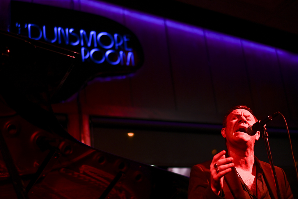 Minnesota rocker Mick Sterling pays bills to help people catch up ...