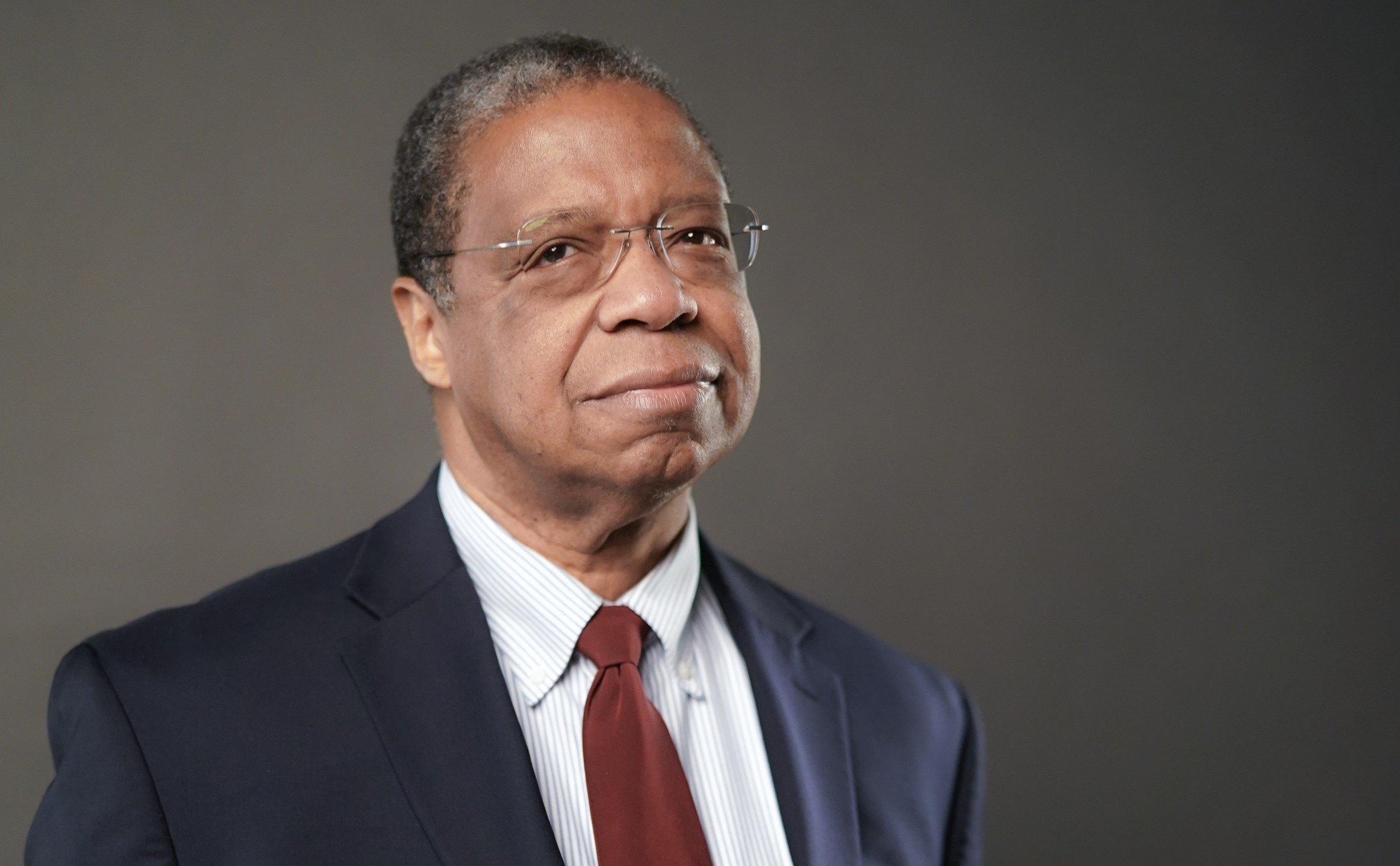 Mansco Perry is retiring as executive director of Minnesota's ...