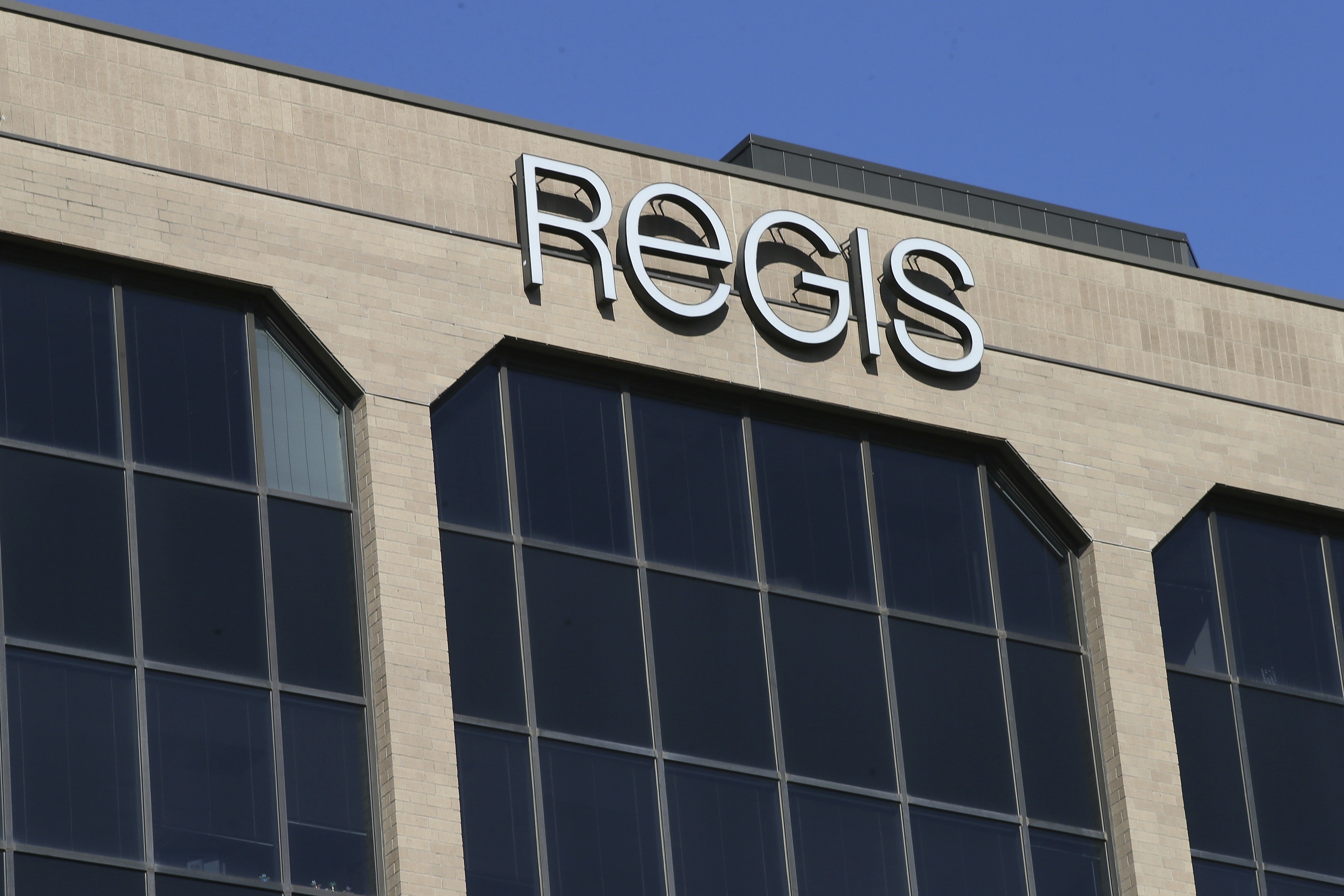 Former Regis Corp. offices in Edina sell for $9.6 million
