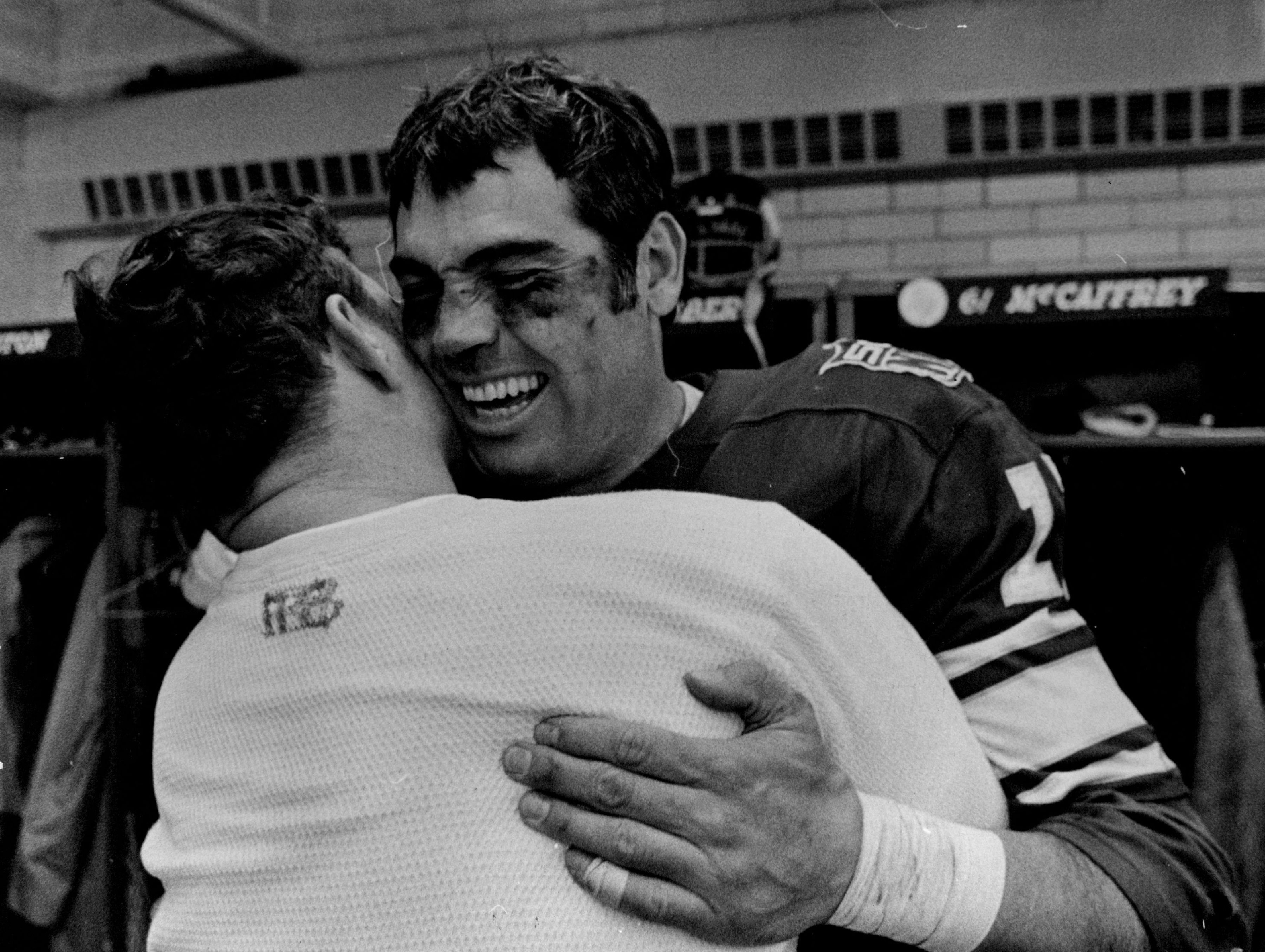 Joe Kapp, first Super Bowl quarterback for the Vikings, dies at 85