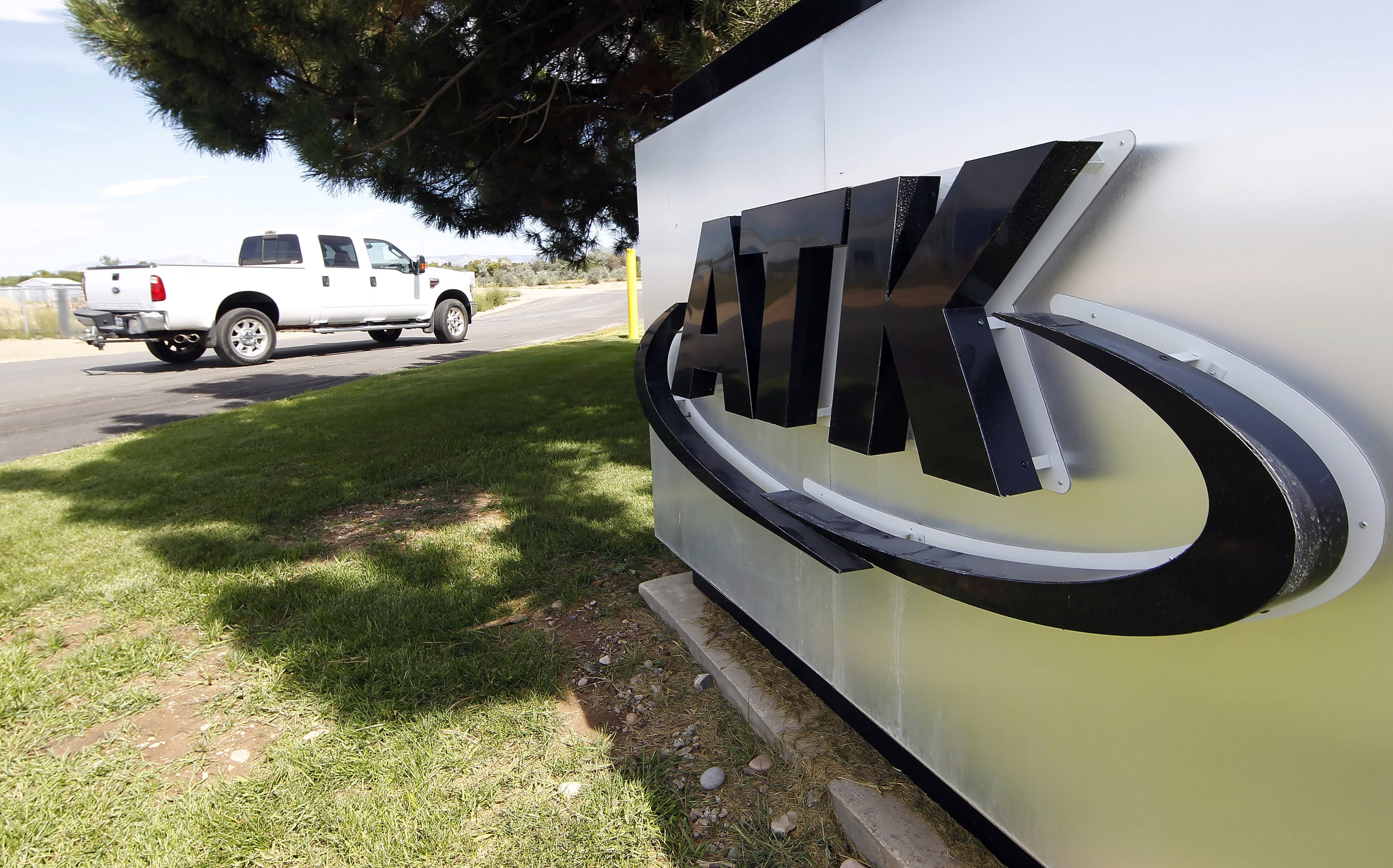 Alliant Techsystems to name sporting spinoff Vista Outdoor
