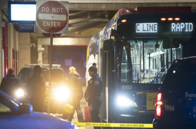 Man pleads guilty to fatal shooting on Metro Transit bus in downtown ...