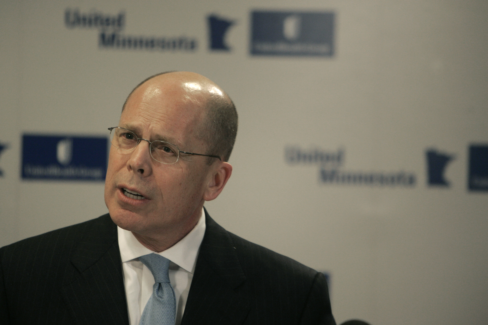 Suit: Hemsley had bigger role in UNH backdating