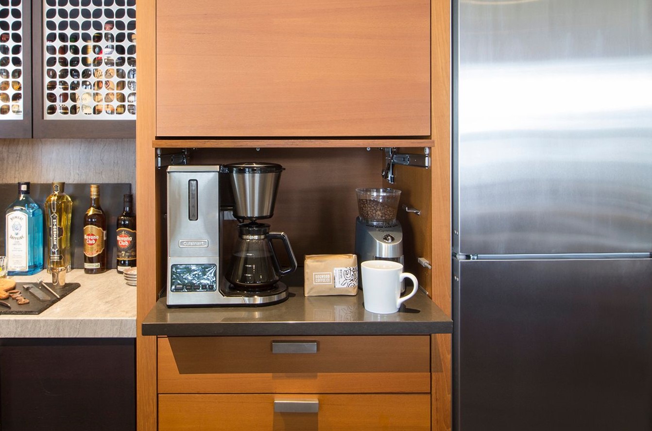 Everyday Solutions: Coffee bar gives White Bear Lake homeowners 'their ...