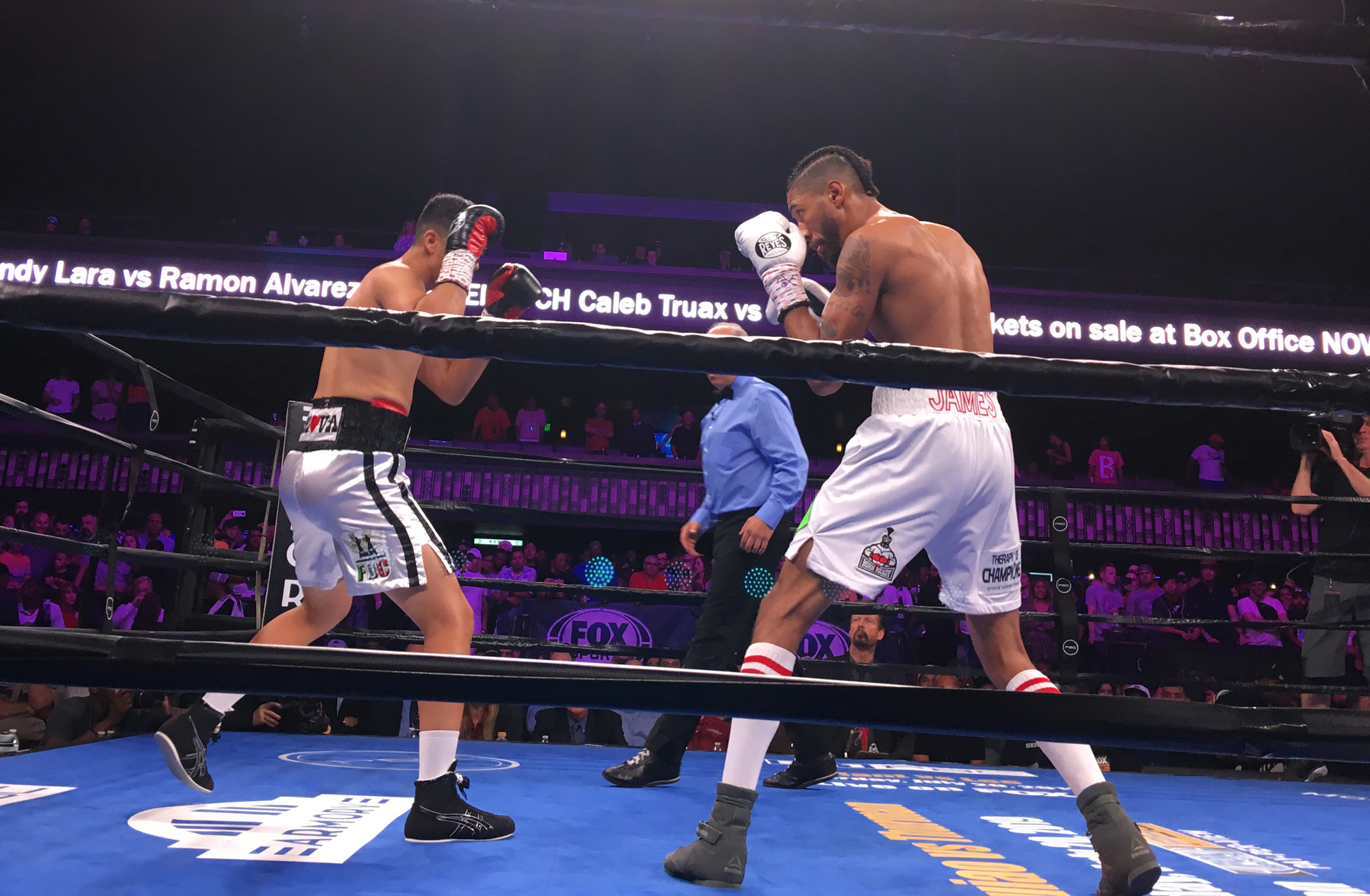 Minneapolis welterweight boxer Jamal James wins at Armory, improves to 26-1