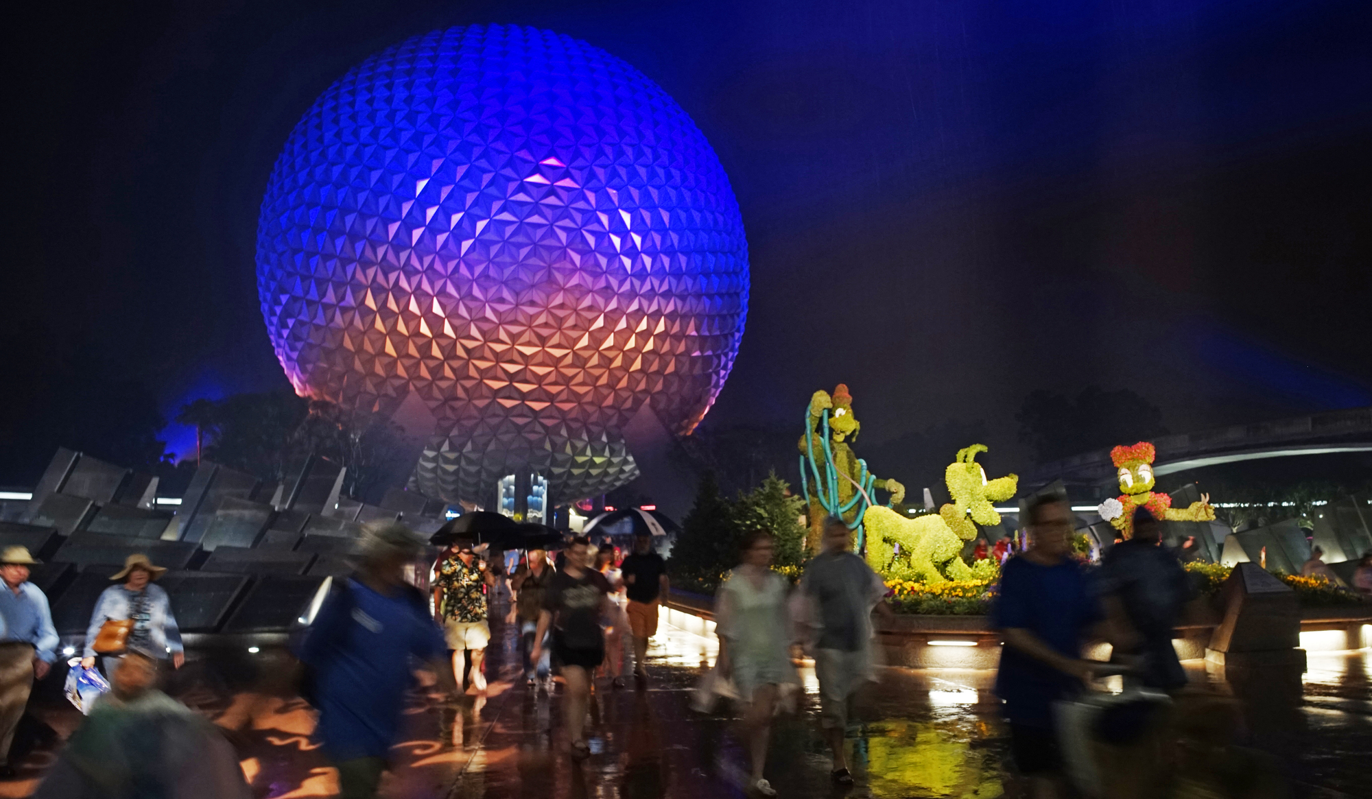 Drink around the world at Disney's Epcot
