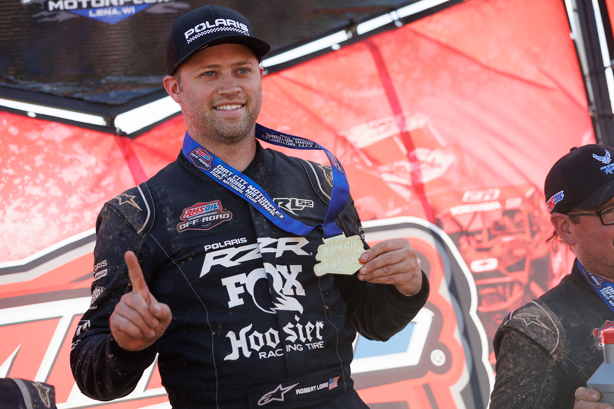 Minnesota engineer 'privateer' beats pros in off-road racing series