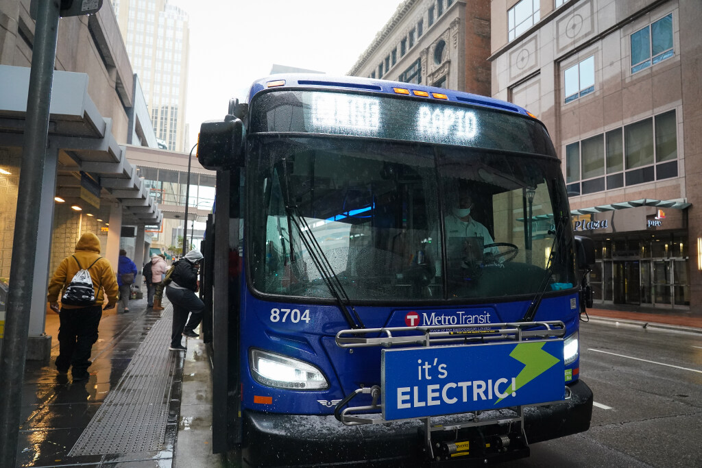 Metro Transit eyes major changes to south metro bus routes with opening ...