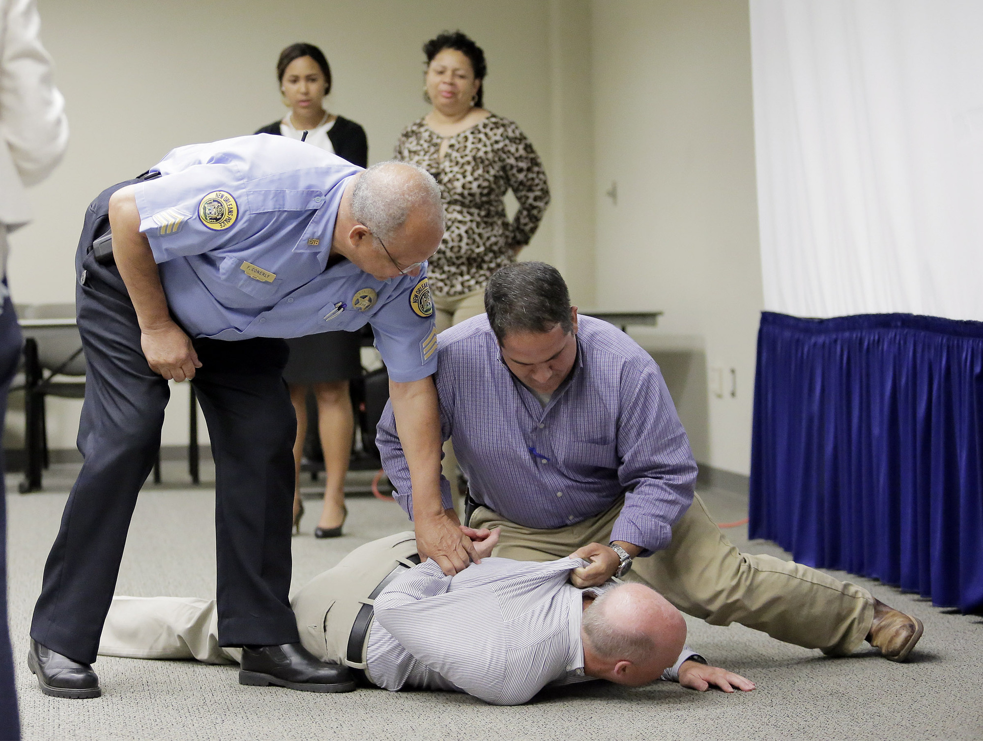 Minneapolis police to get training on how to intervene with fellow cops ...