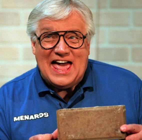 Ray Szmanda, longtime TV face of Menards, dies at 91
