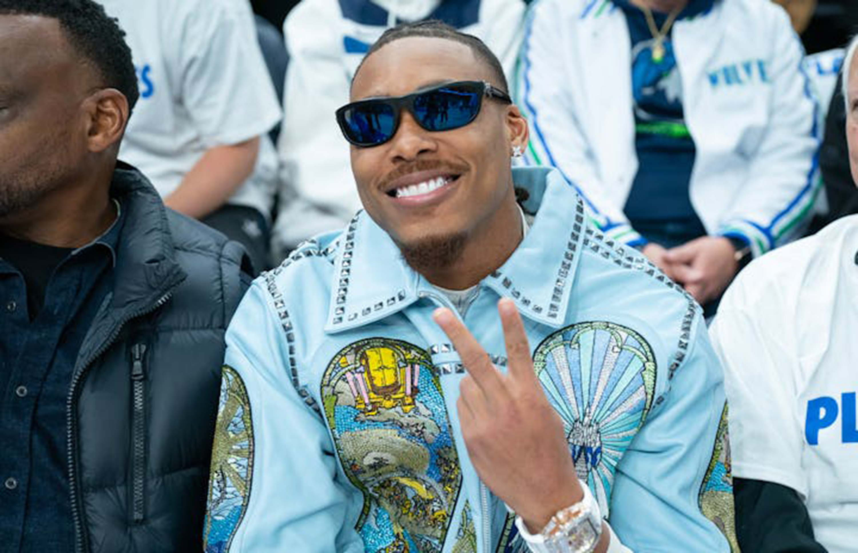 Neal Justin: Netflix’s ‘Receiver’ opens a window into the private life ...