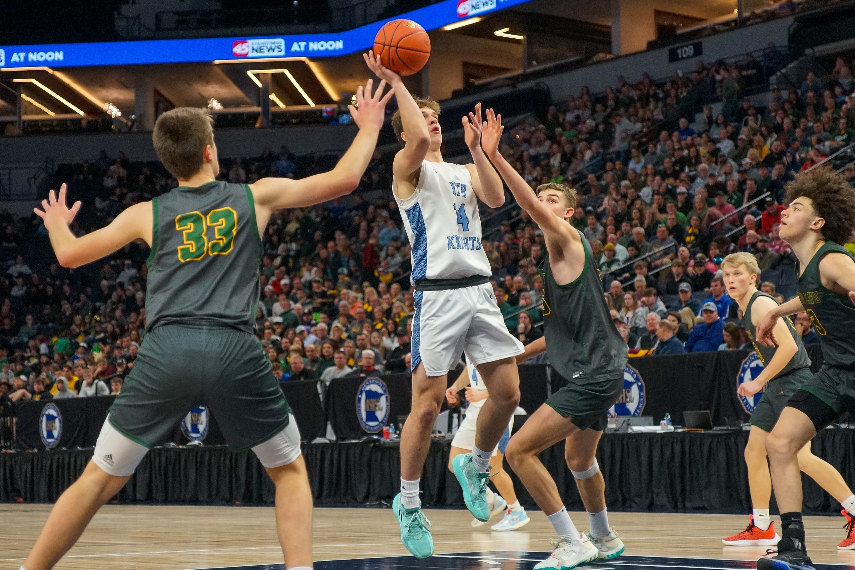 Russell-Tyler-Ruthton turns back New Life Academy, wins Class 1A title