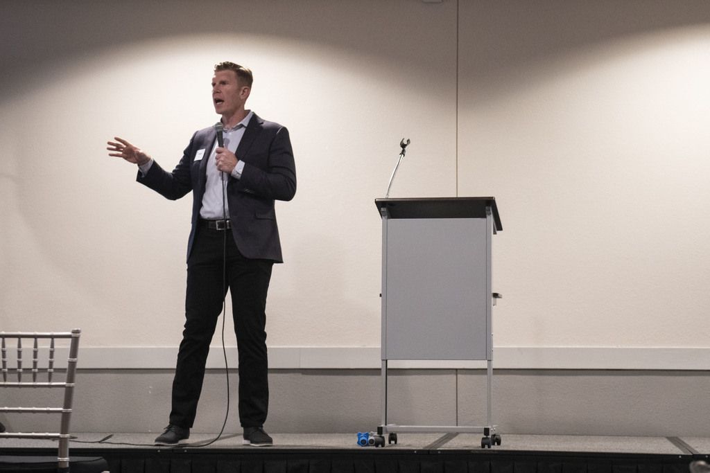 NFL veteran Matt Birk to start Catholic high school in Burnsville