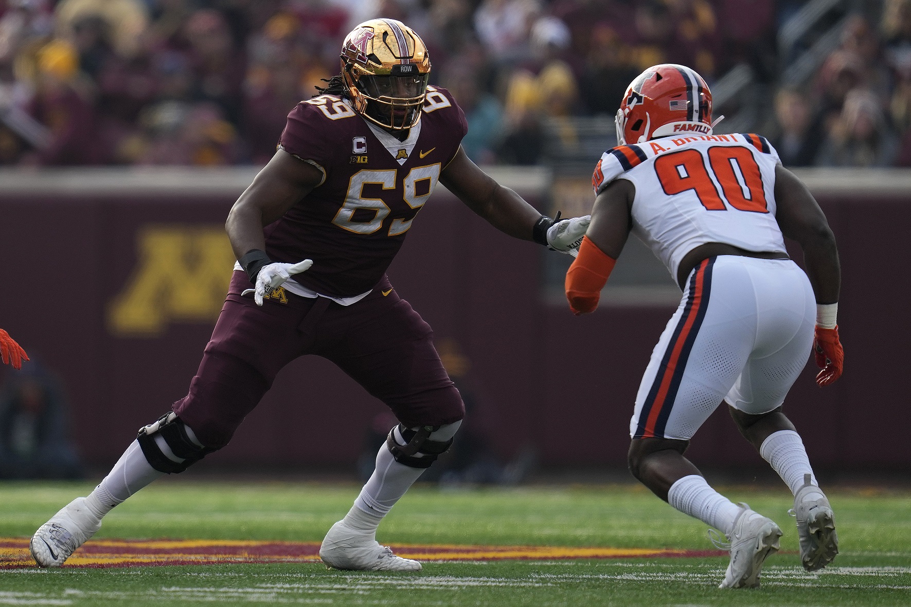Gophers’ Aireontae Ersery makes huge jump, now viewed as one of nation ...