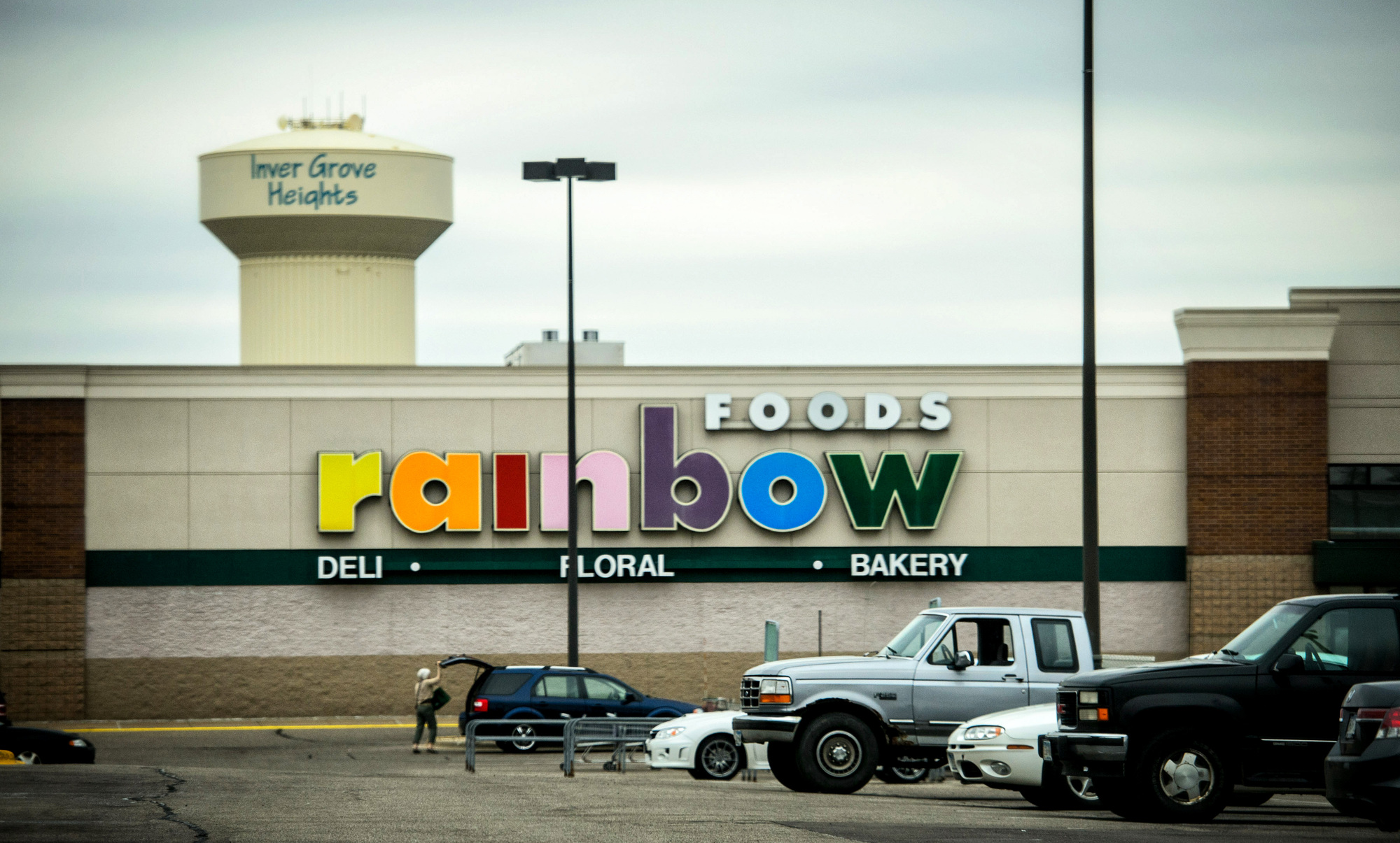 Sites of unsold Rainbow Foods stores likely to be up for grabs