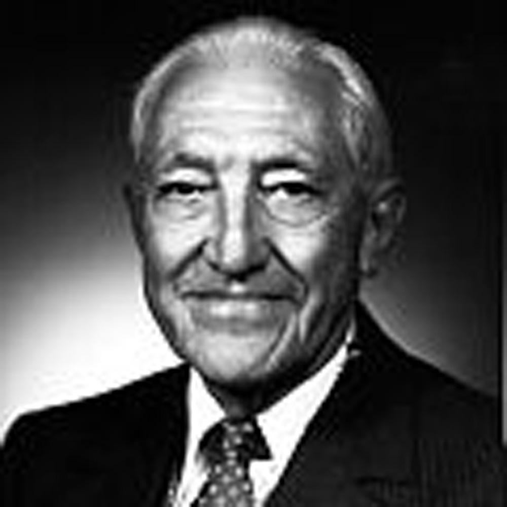 Dr. Robert Hollenhorst, pioneering ophthalmologist