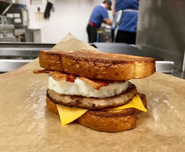 McDonald's tests new French toast breakfast sandwich in Minnesota – and ...