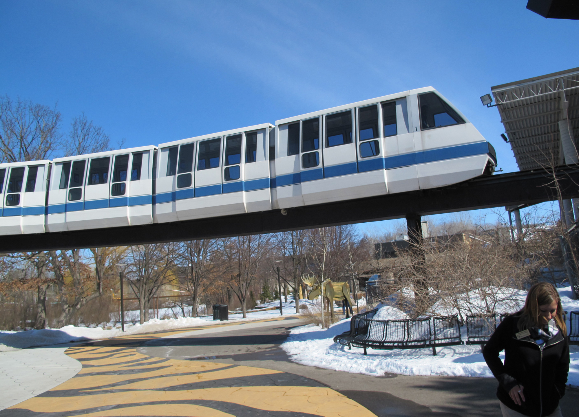 Monorail cars: Minnesota Zoo's white elephants permanently derailed